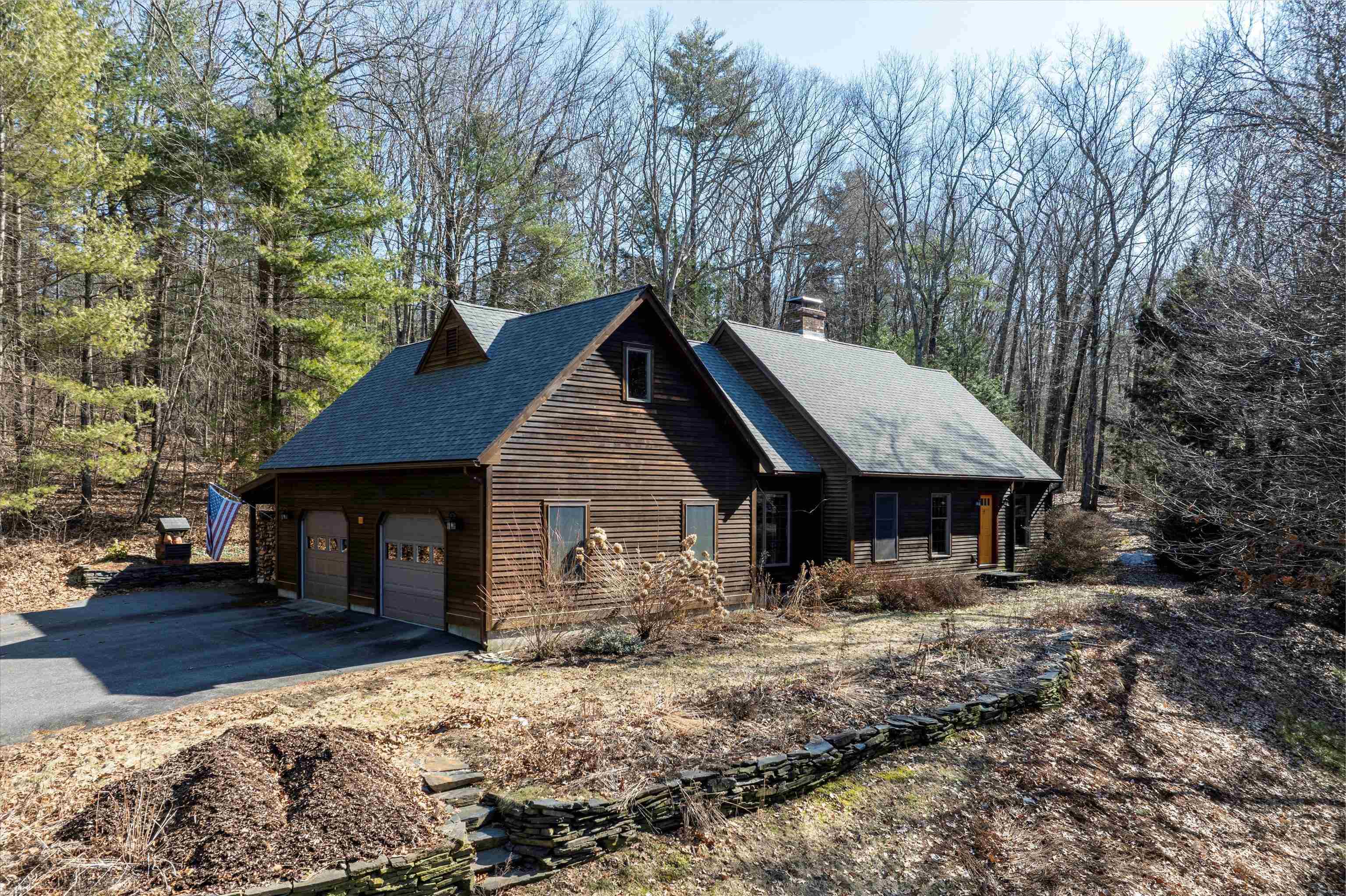 131 Woodland Rd, Vernon, VT 05354 - MLS 4986800 - Coldwell Banker