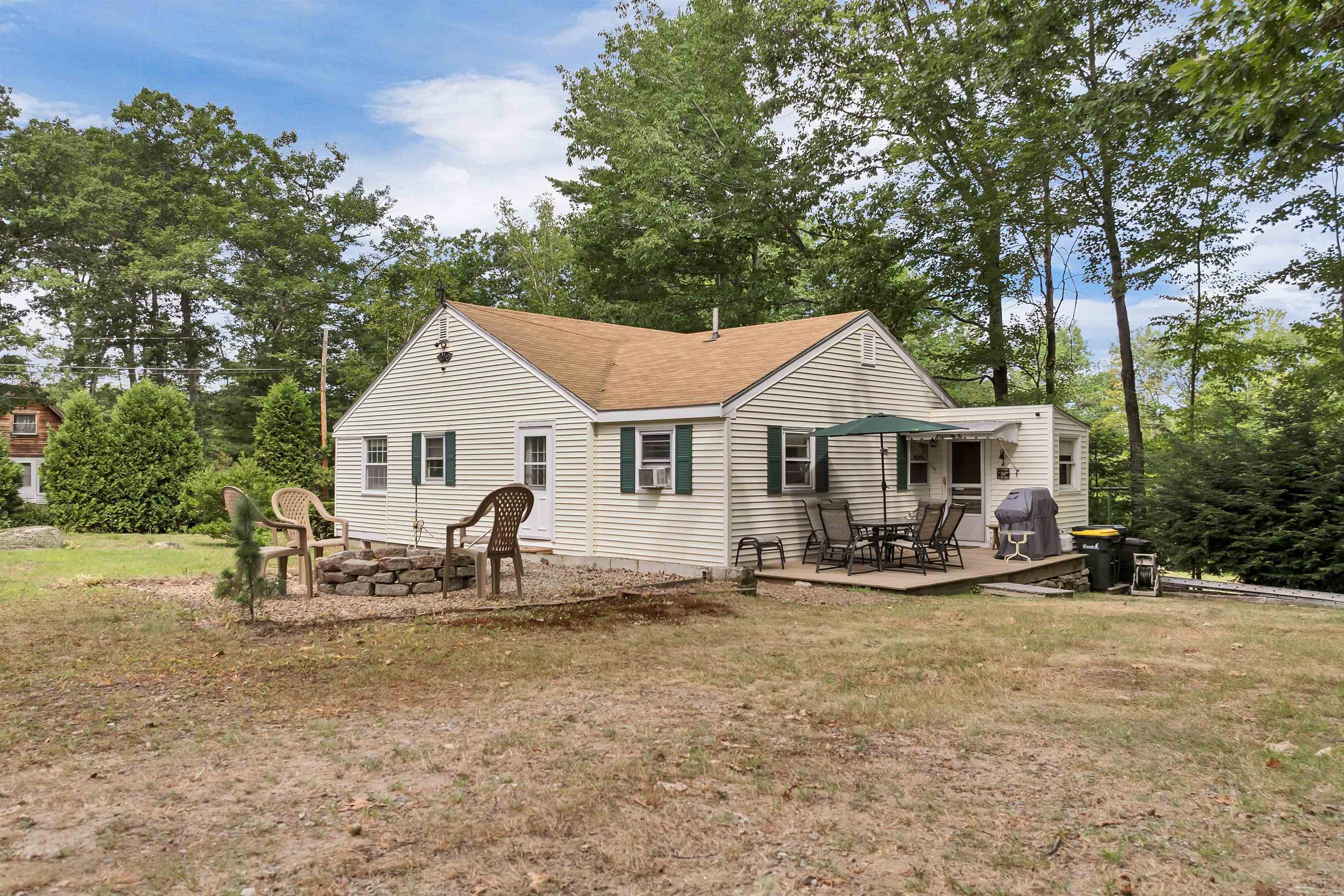 60 Colonial Rd, Laconia, NH 03246 - MLS 5057697 - Coldwell Banker