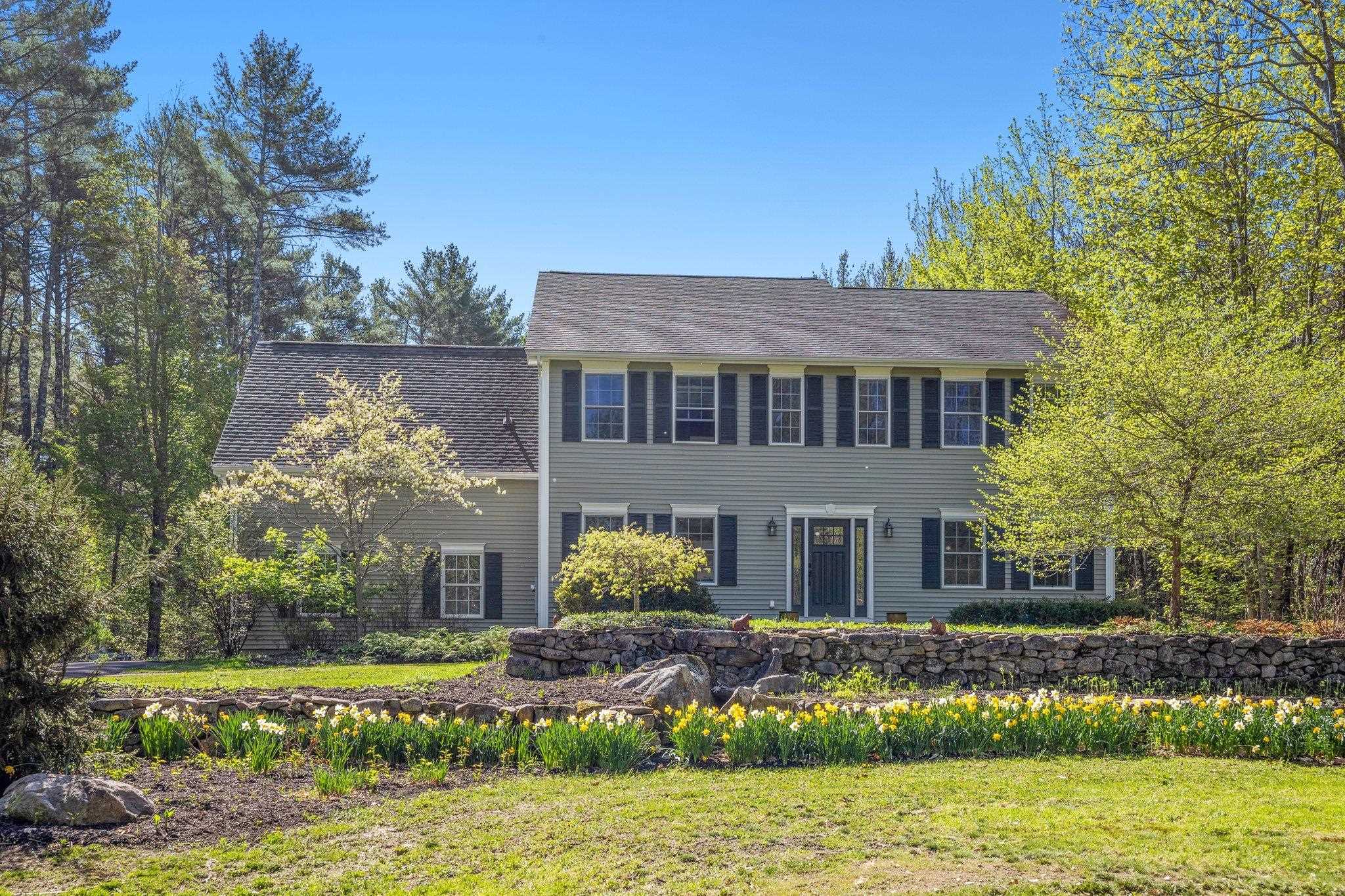 17 Federal Corner Rd, Tuftonboro, NH 03816 - MLS 5069391 - Coldwell Banker