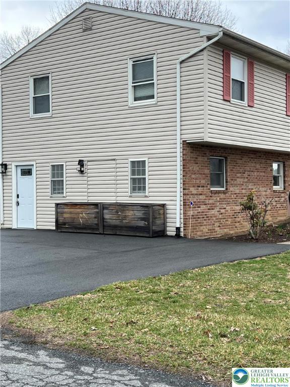 774 Krocks Ct #B, Lower Macungie Twp, PA 18106 - MLS 767186 - Coldwell ...