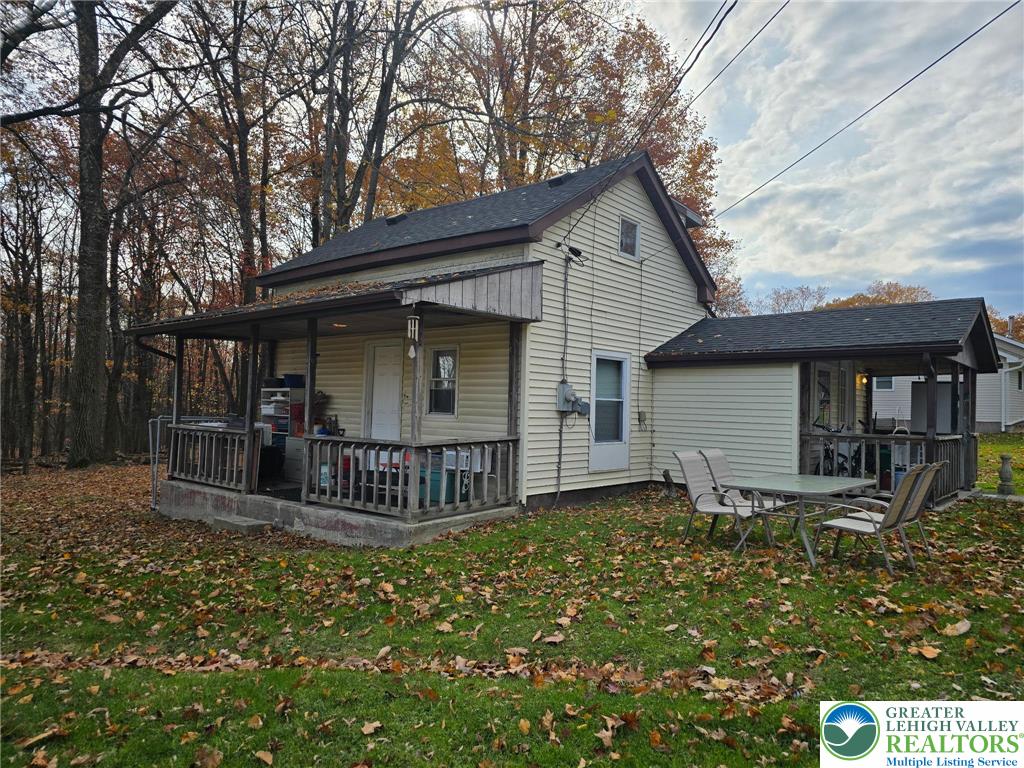 1731 8th St, Plainfield Township, PA 18091 - MLS 767761 - Coldwell Banker