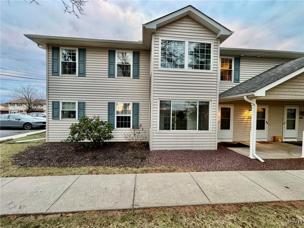 224 S Watson St, Palmer Twp, PA 18045 - MLS 750389 - Coldwell Banker