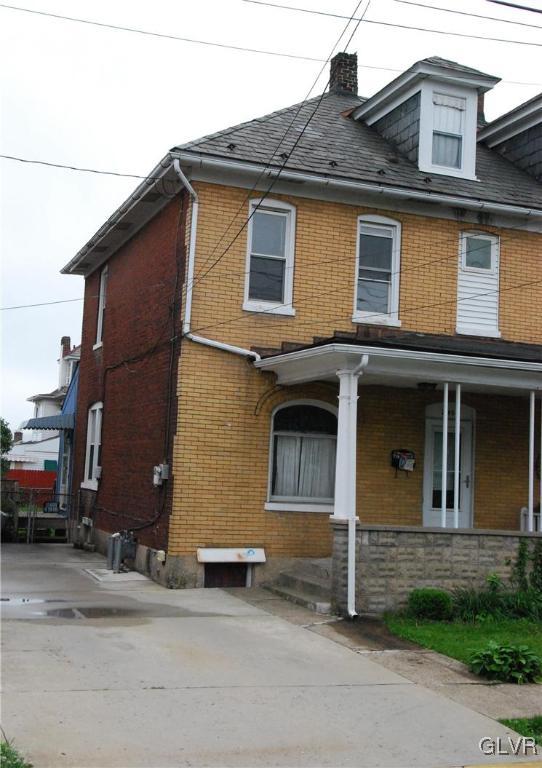 2146 Hay St, Wilson Borough, PA 18042 - MLS 754736 - Coldwell Banker