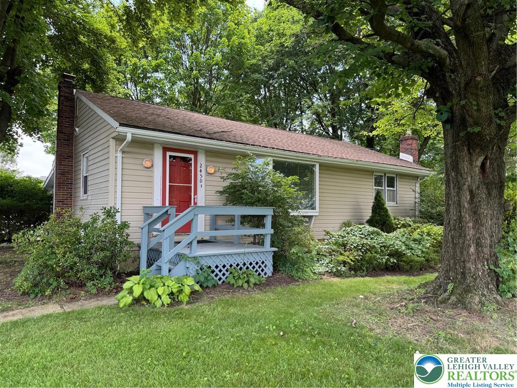 2450 Levans Rd, Coplay Boro, PA 18037 - MLS 760262 - Coldwell Banker
