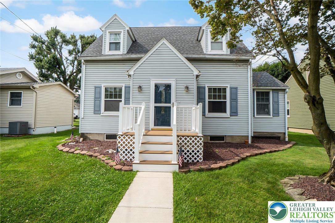457 E Lawn Rd, Upper Nazareth Twp, PA 18064 - MLS 760885 - Coldwell Banker