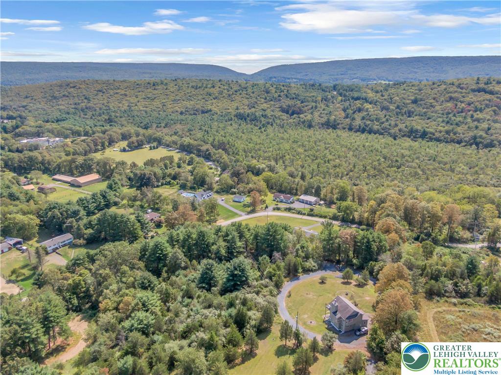 3147 Ross Rd, Ross Twp, PA 18353 - MLS 764399 - Coldwell Banker