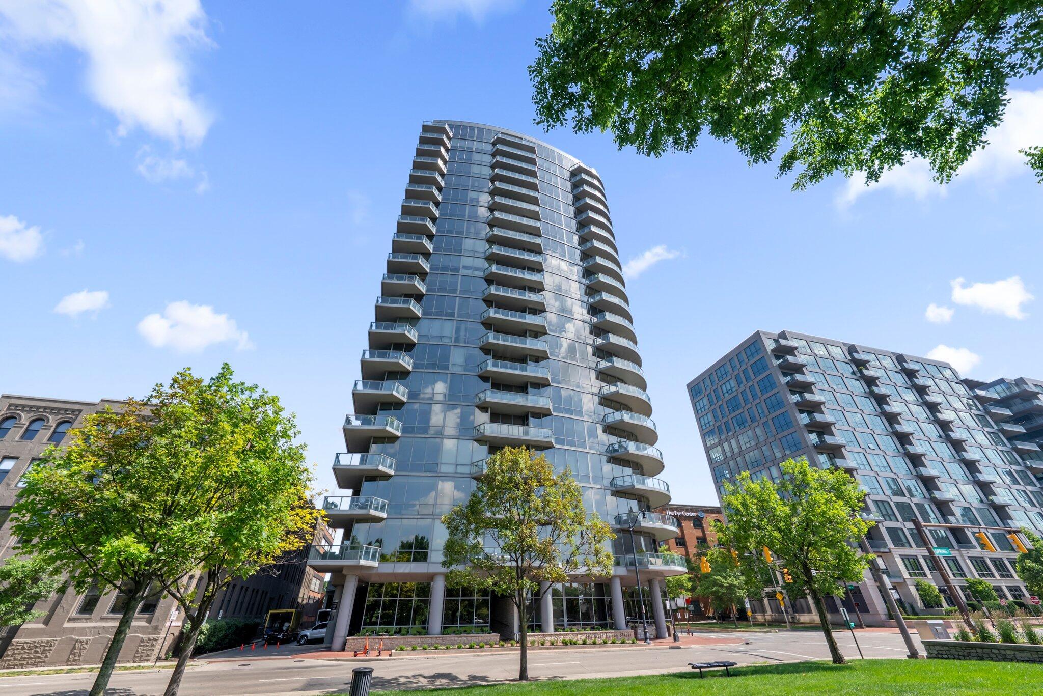 300 W Spring St #404, Columbus, OH 43215 - MLS 225023363 - Coldwell Banker