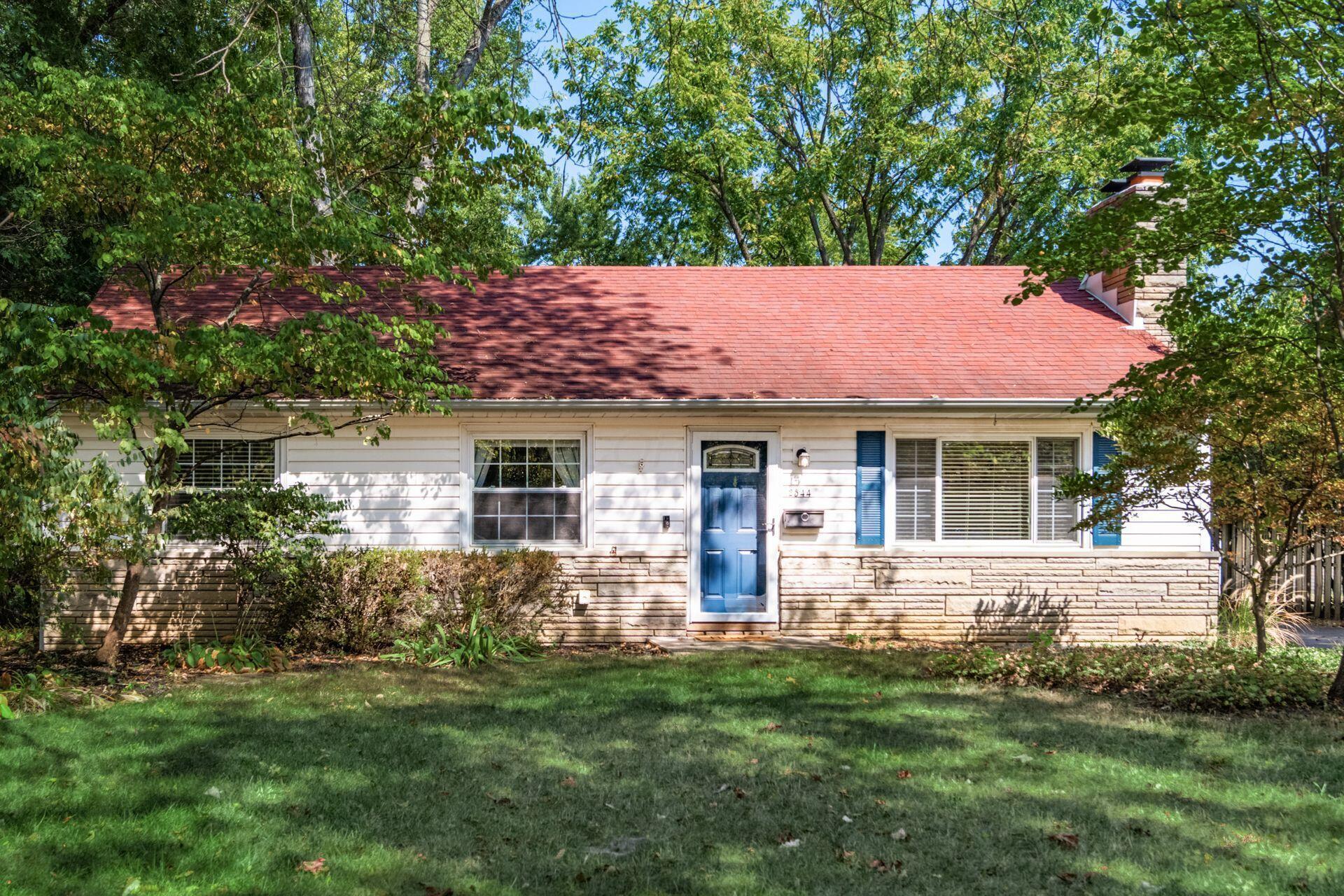 2544 Zollinger Rd, Columbus, OH 43221 - MLS 225035599 - Coldwell Banker