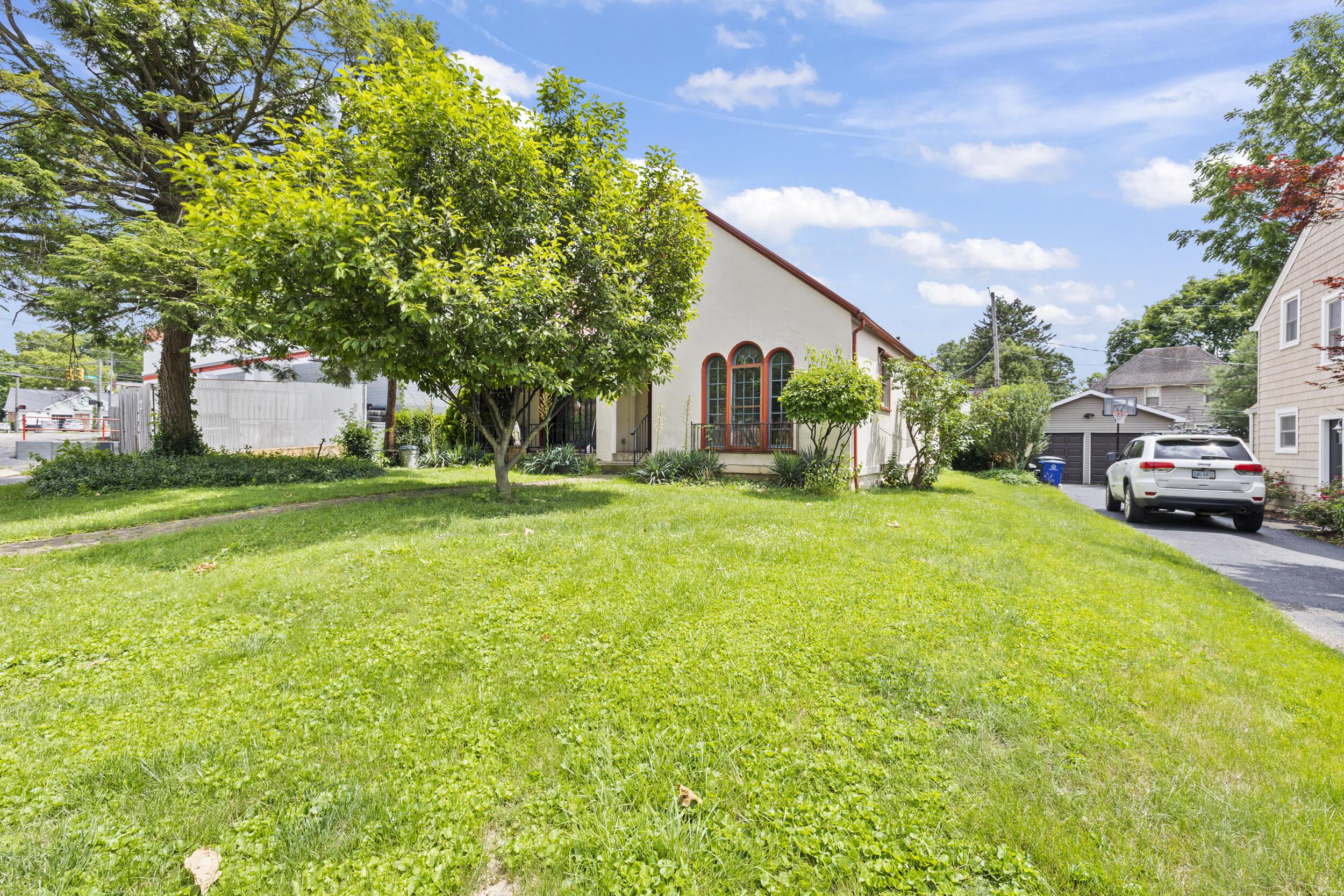 23 W Torrence Rd, Columbus, OH 43214 - MLS 224018257 - Coldwell Banker