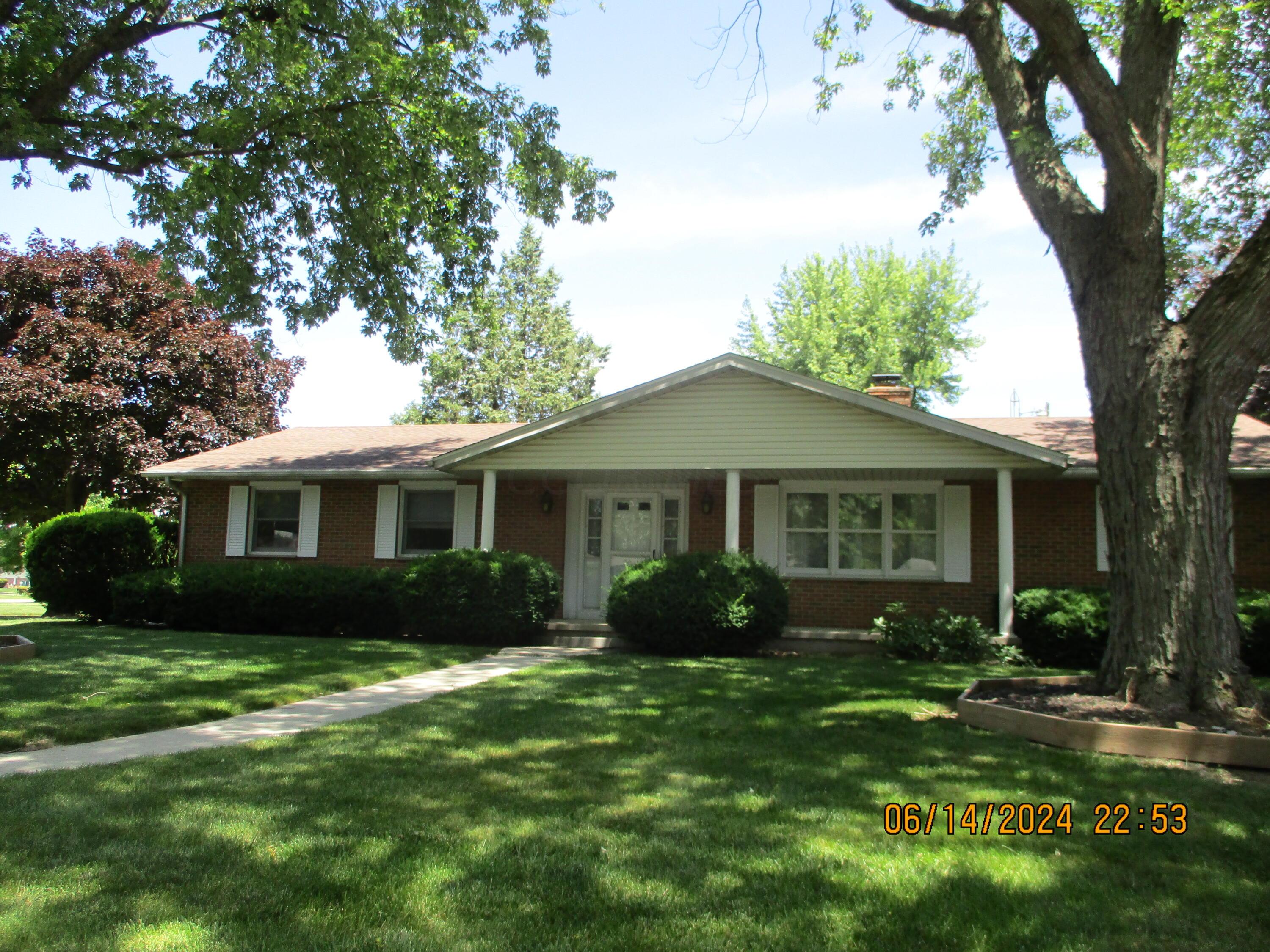 588 Edgefield Dr, Marion, OH 43302 - MLS 224020334 - Coldwell Banker