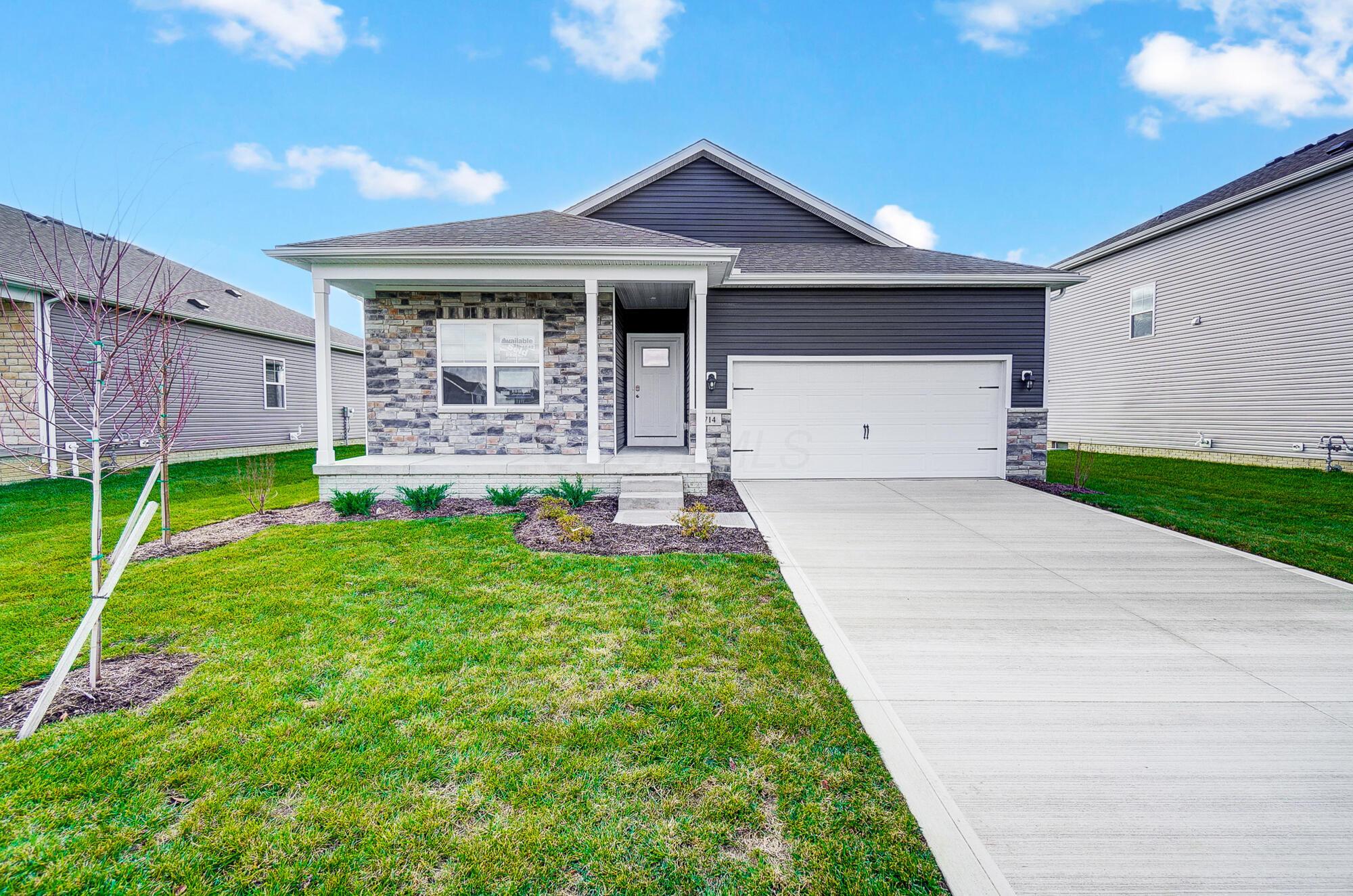 714 Leslie Dr, Plain City, OH 43064 - MLS 224023177 - Coldwell Banker