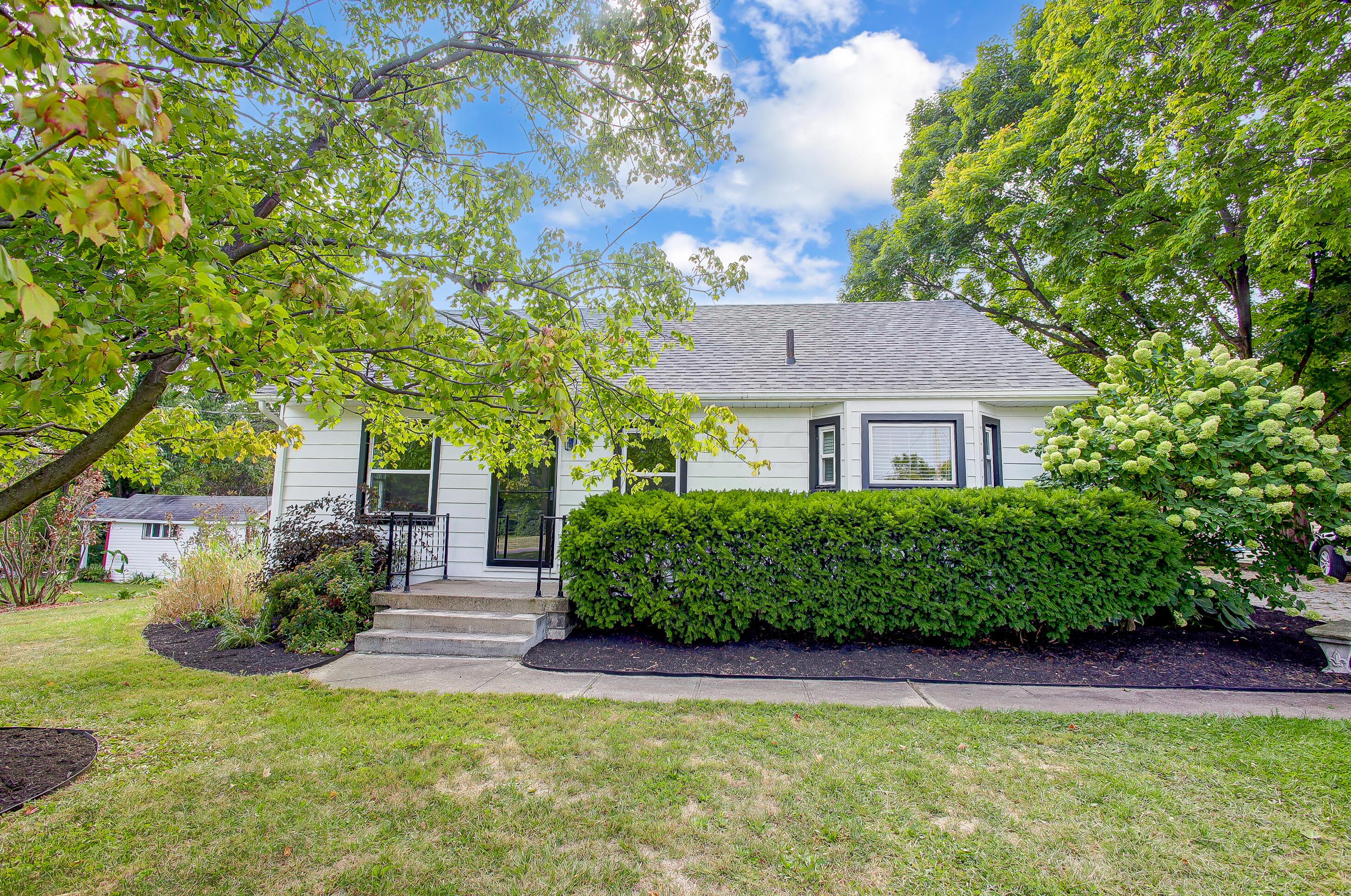 4201 Rohr Rd, Groveport, OH 43125 - MLS 224030387 - Coldwell Banker