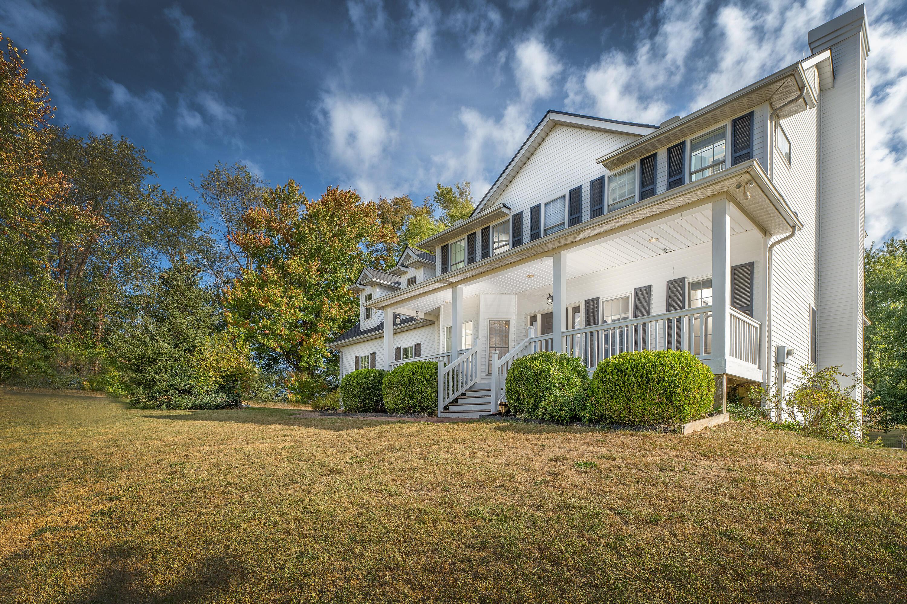 2020 Martinsburg Rd, Utica, OH 43080 - MLS 224033668 - Coldwell Banker