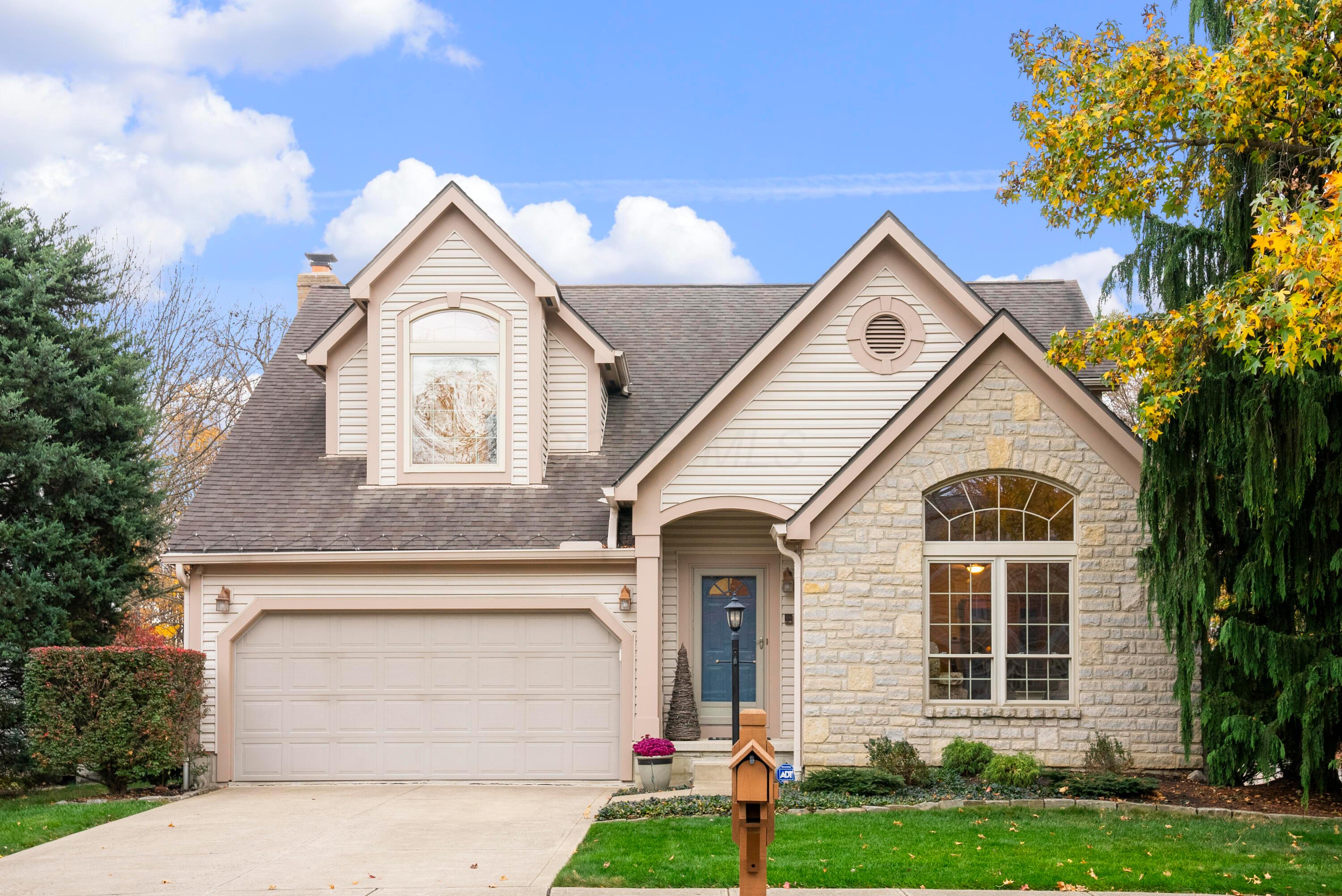 3755 Newell Dr, Columbus, OH 43228 - MLS 224039860 - Coldwell Banker