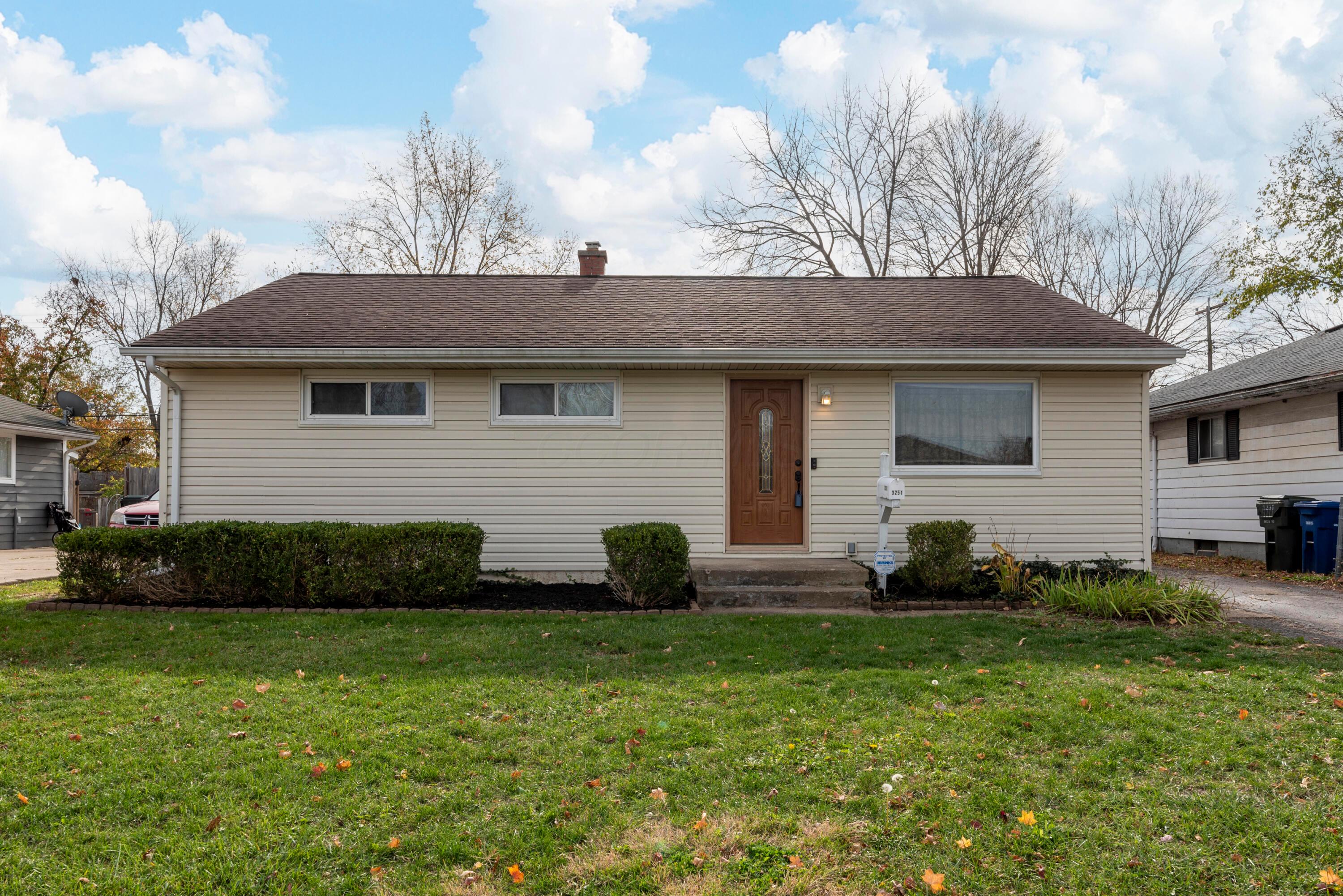 3251 Eakin Rd, Columbus, OH 43204 - MLS 224040436 - Coldwell Banker