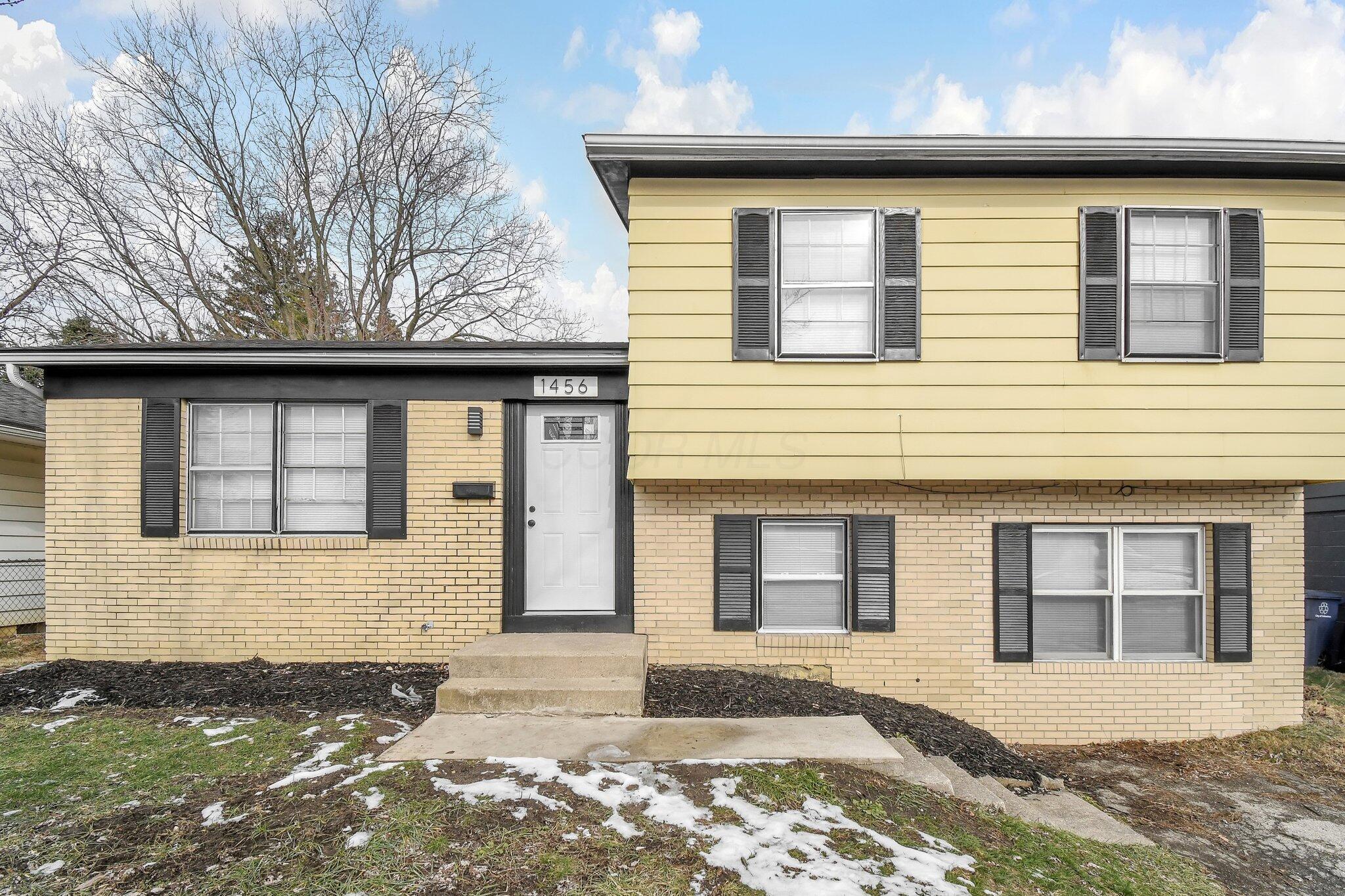 1456 Wayland Dr, Columbus, OH 43207 - MLS 225001923 - Coldwell Banker