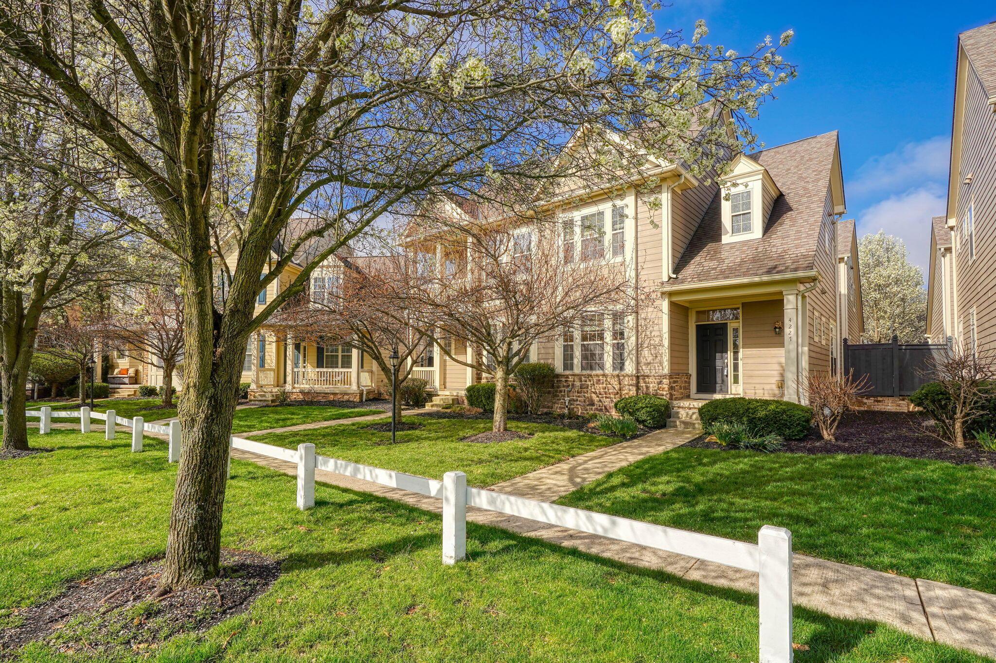 4227 Tuller Ridge Dr, Dublin, OH 43017 - MLS 225008980 - Coldwell Banker