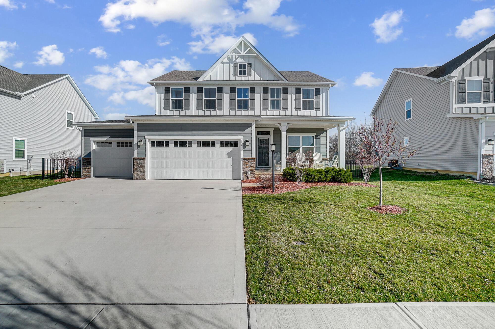 387 Crownover Way, Lewis Center, OH 43035 - MLS 225009621 - Coldwell Banker