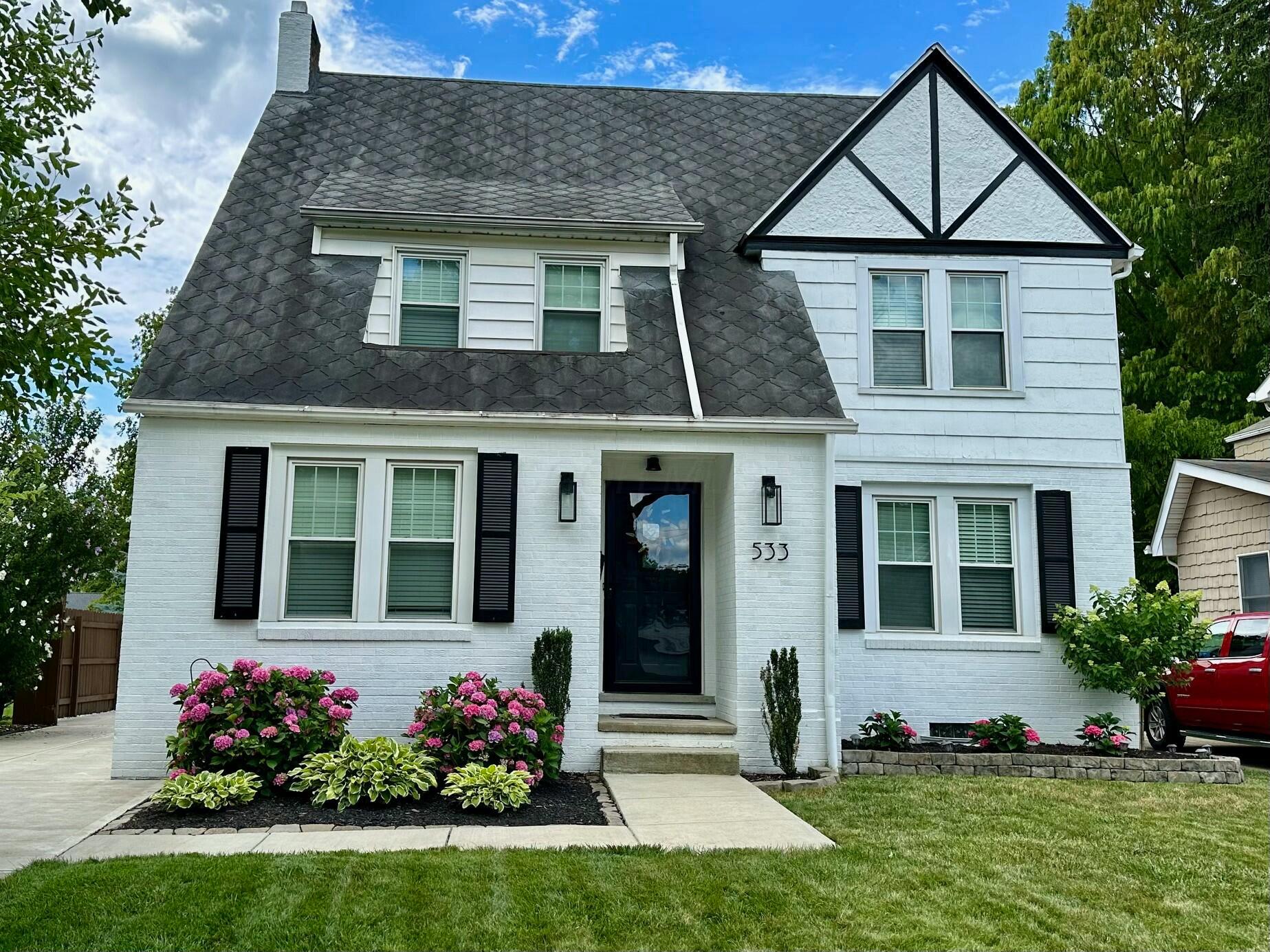 533 E Torrence Rd, Columbus, OH 43214 - MLS 225010095 - Coldwell Banker