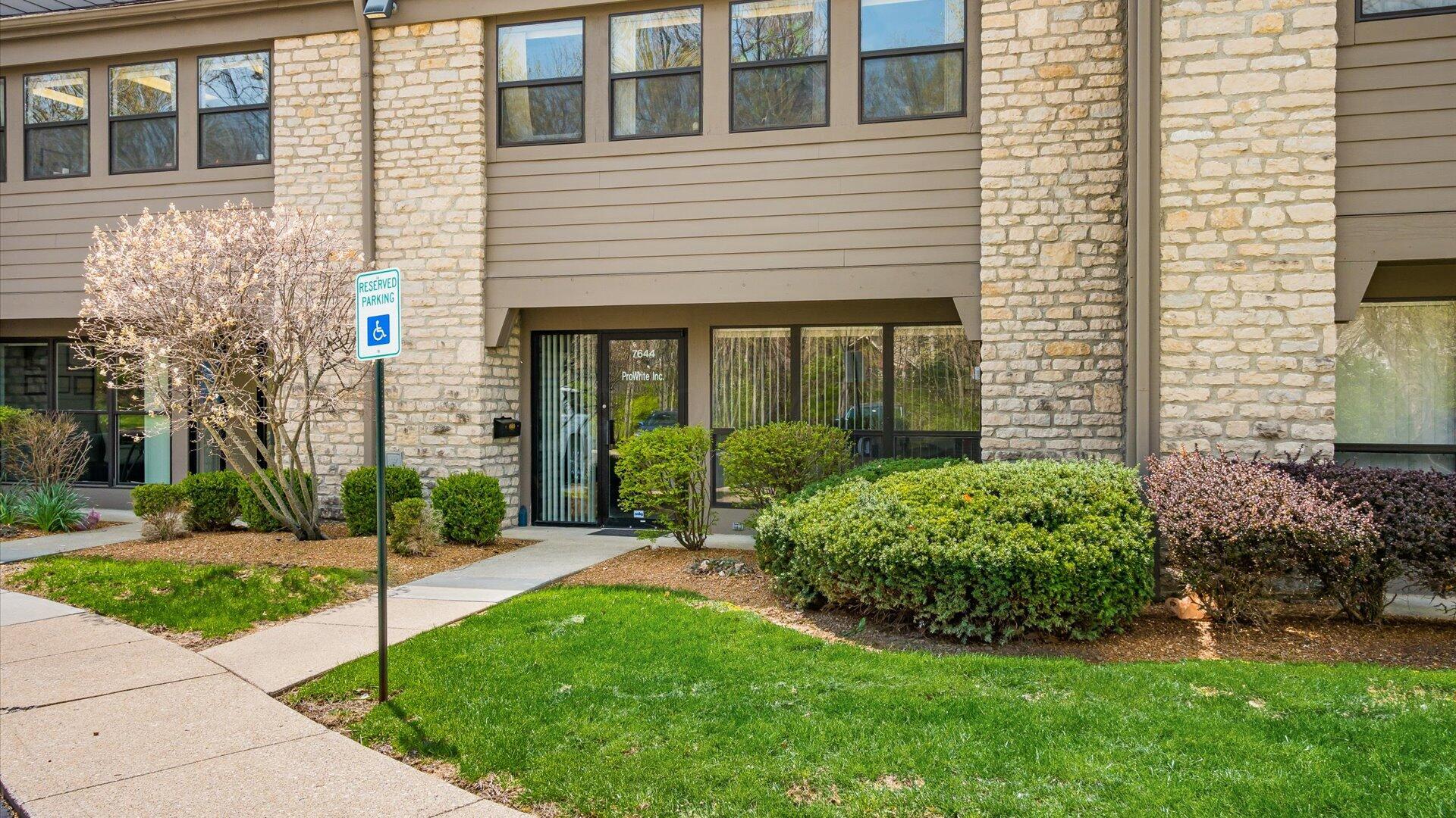 7644 Slate Ridge Blvd, Reynoldsburg, OH 43068 - MLS 225012978 ...