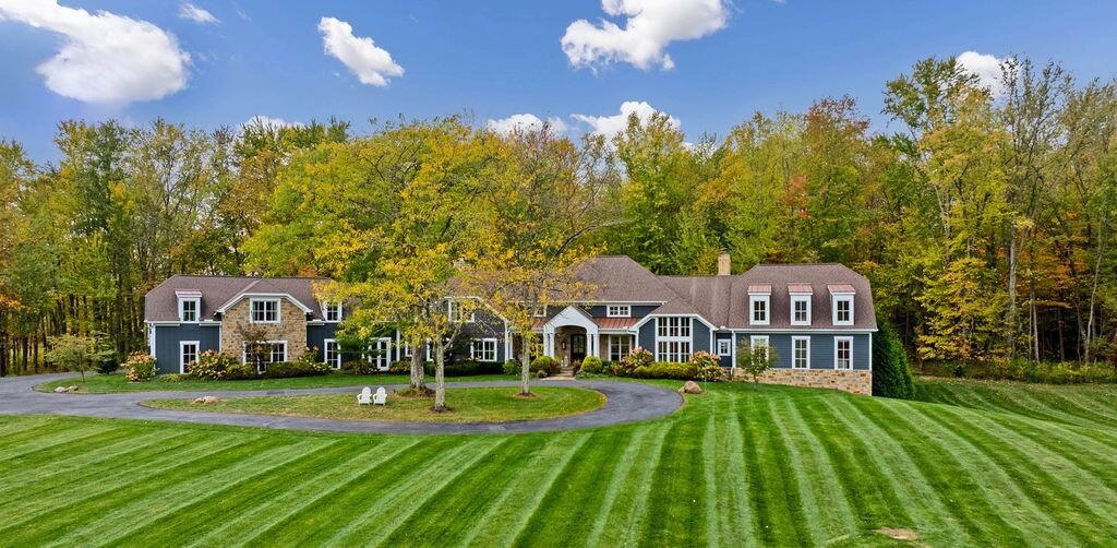 4056 Courter Rd SW, Pataskala, OH 43062 - MLS 225018556 - Coldwell Banker