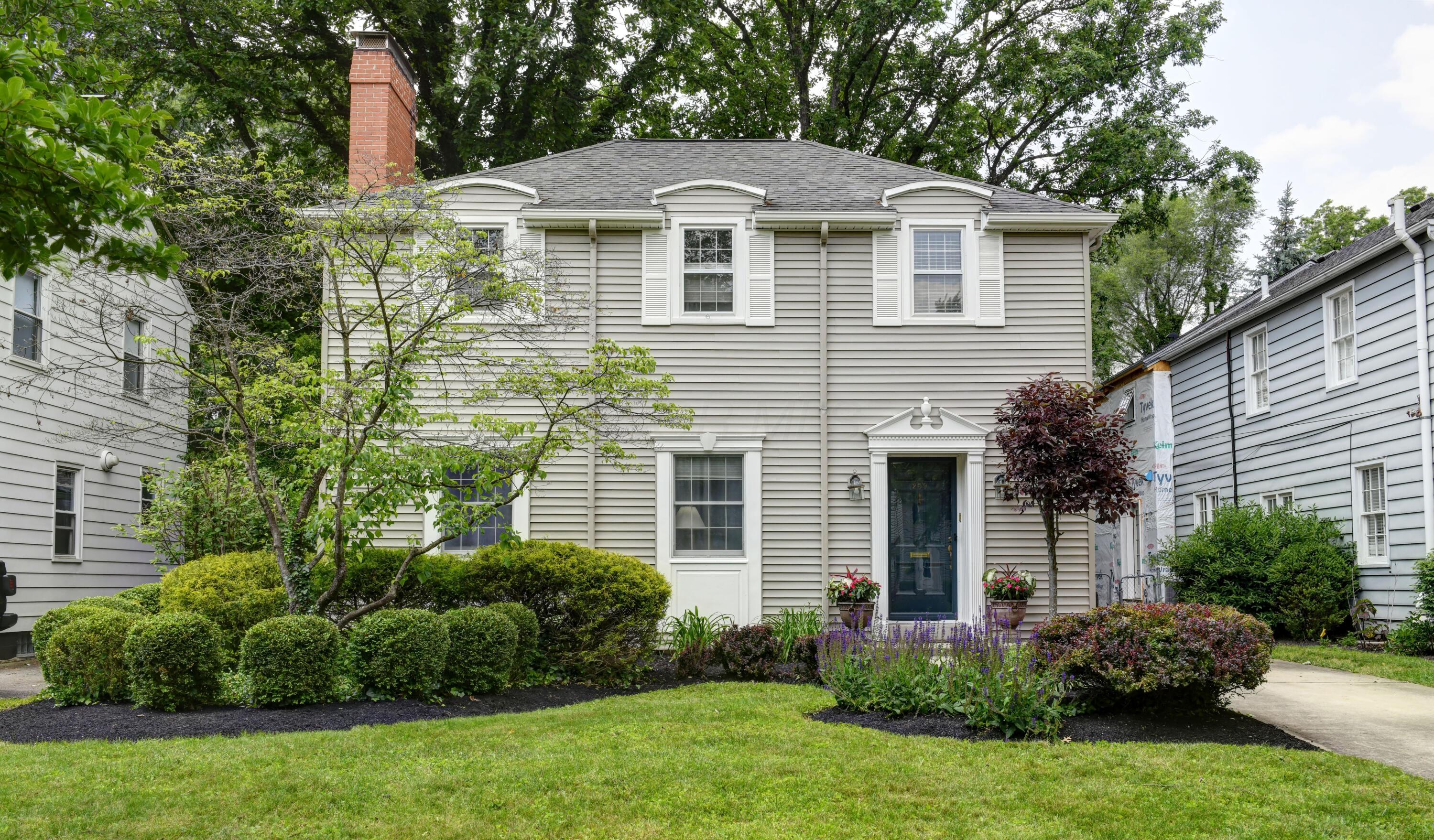 259 N Stanwood Rd, Columbus, OH 43209 - MLS 225020474 - Coldwell Banker