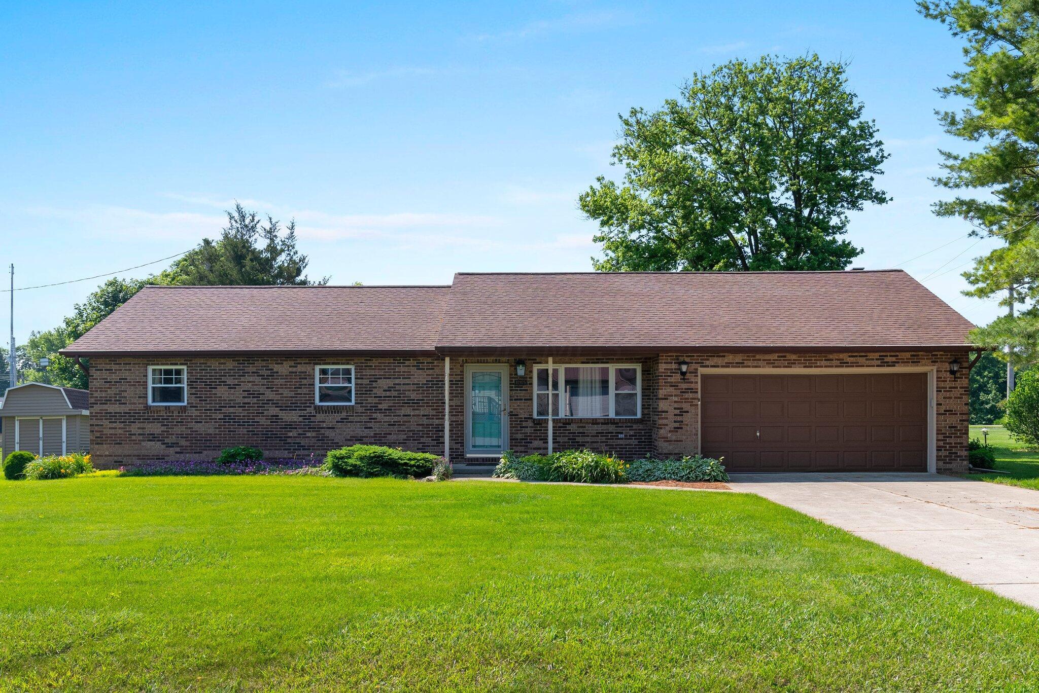 12475 Oak Dr, Orient, OH 43146 - MLS 225021224 - Coldwell Banker