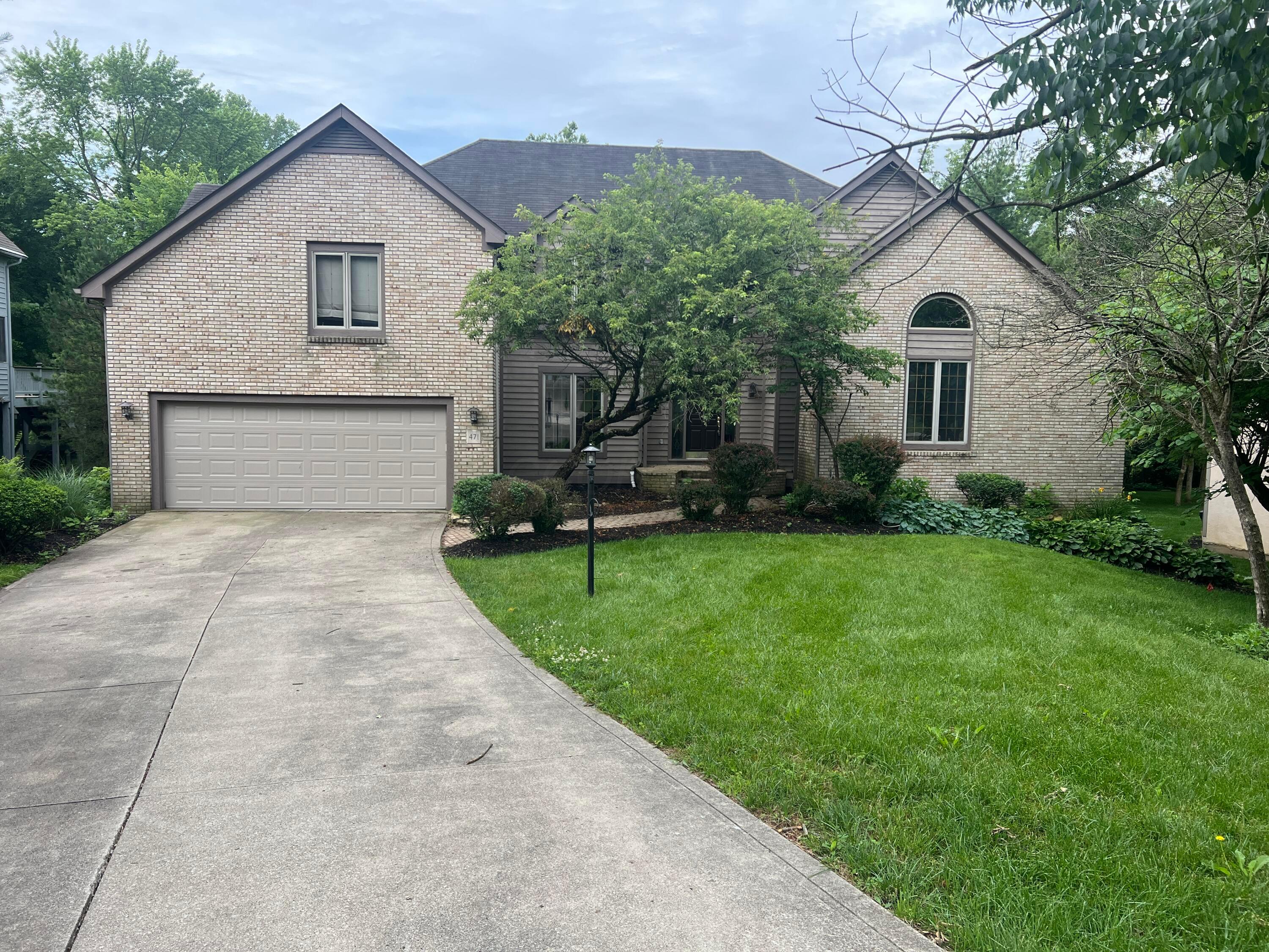 471 Old Mill Dr, Columbus, OH 43230 - MLS 225022024 - Coldwell Banker