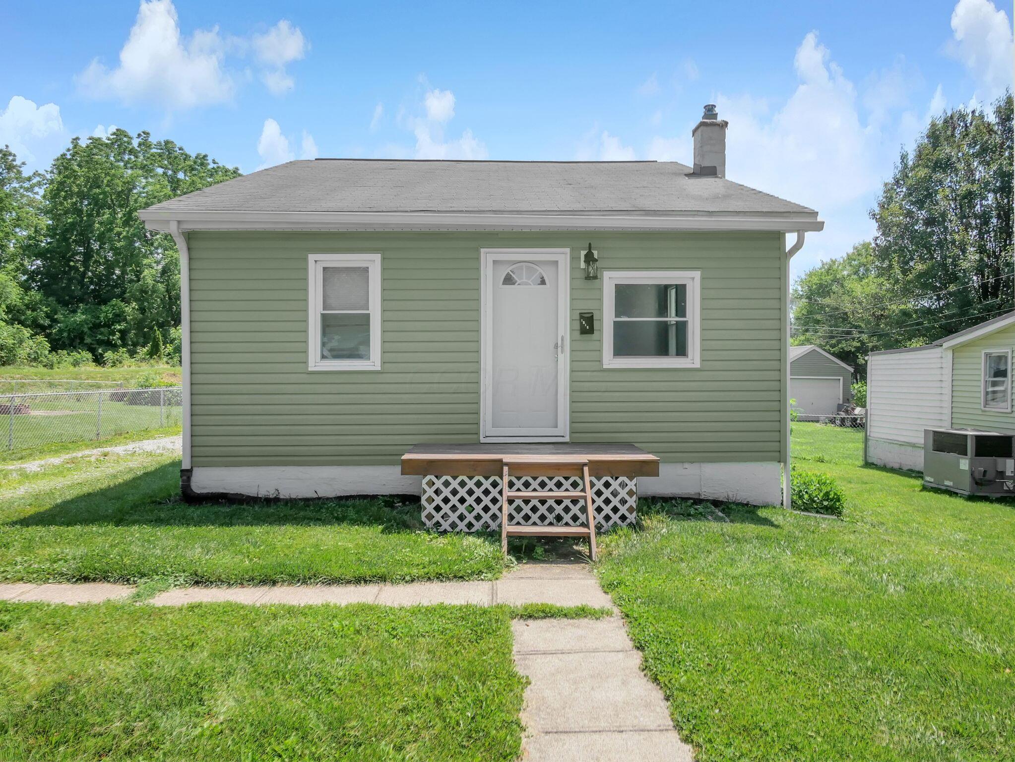 1018 Harrison Ave, Lancaster, OH 43130 - MLS 225022661 - Coldwell Banker