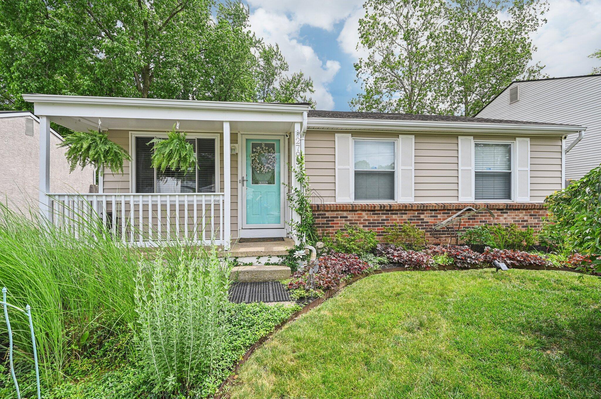 2795 Valley Green Dr, Columbus, OH 43207 - MLS 225022943 - Coldwell Banker