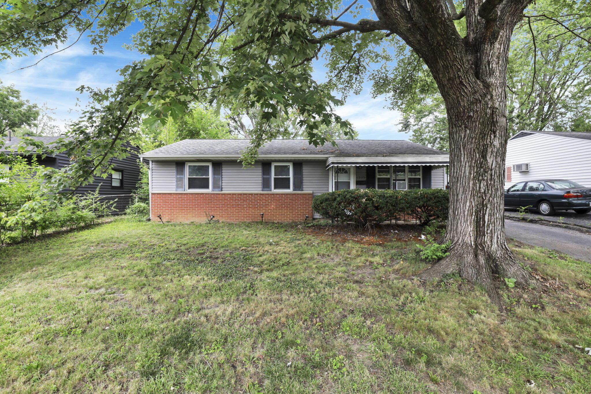 1535 S Hamilton Rd, Columbus, OH 43227 - MLS 225025523 - Coldwell Banker