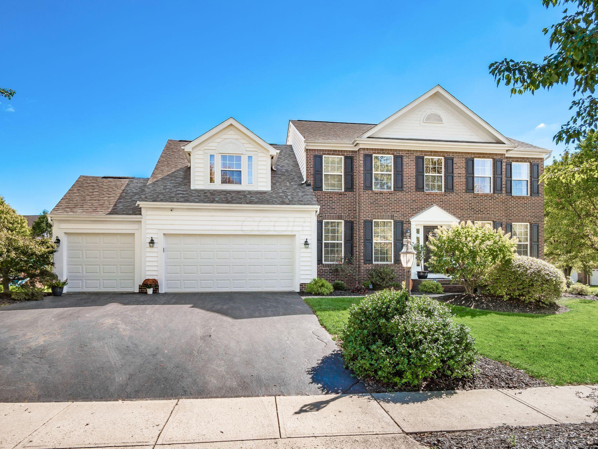 4952 Alston Grove Dr, Westerville, OH 43082 - MLS 225027112 - Coldwell ...