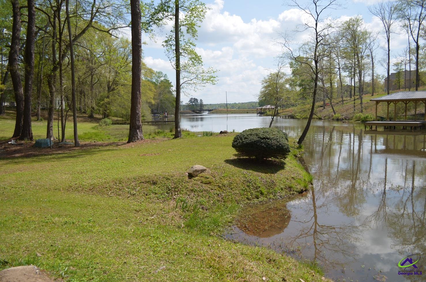 1539 Tobesofkee Point Dr, Macon, GA 31220 - MLS 252552 - Coldwell Banker