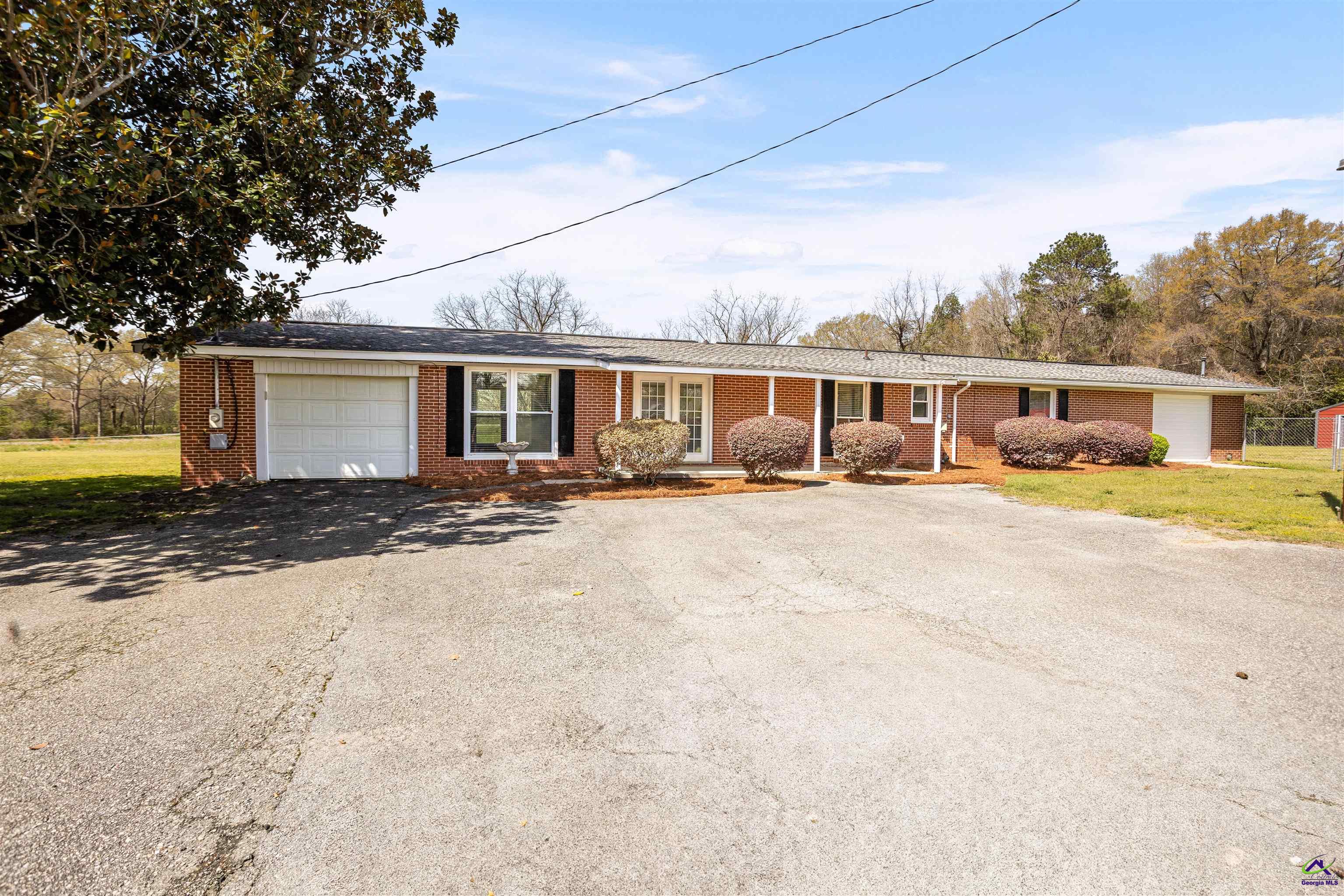 3847 S Walden Rd, Macon, GA 31216 - MLS 251994 - Coldwell Banker