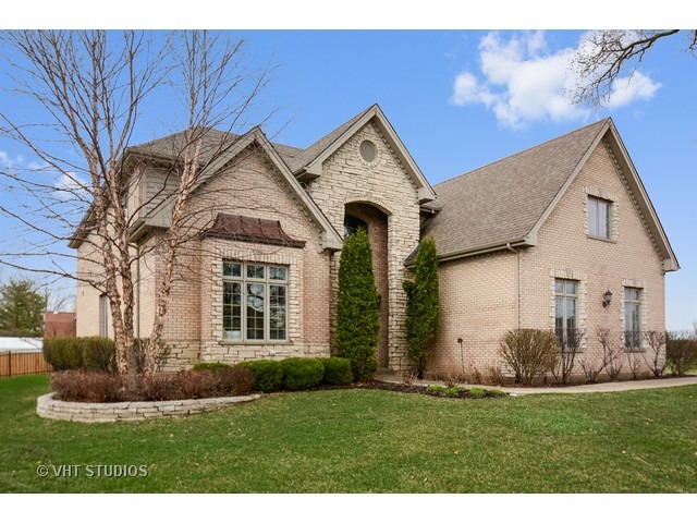 12282 St James Way, Lemont, IL 60439 - MLS 08888349 - Coldwell Banker