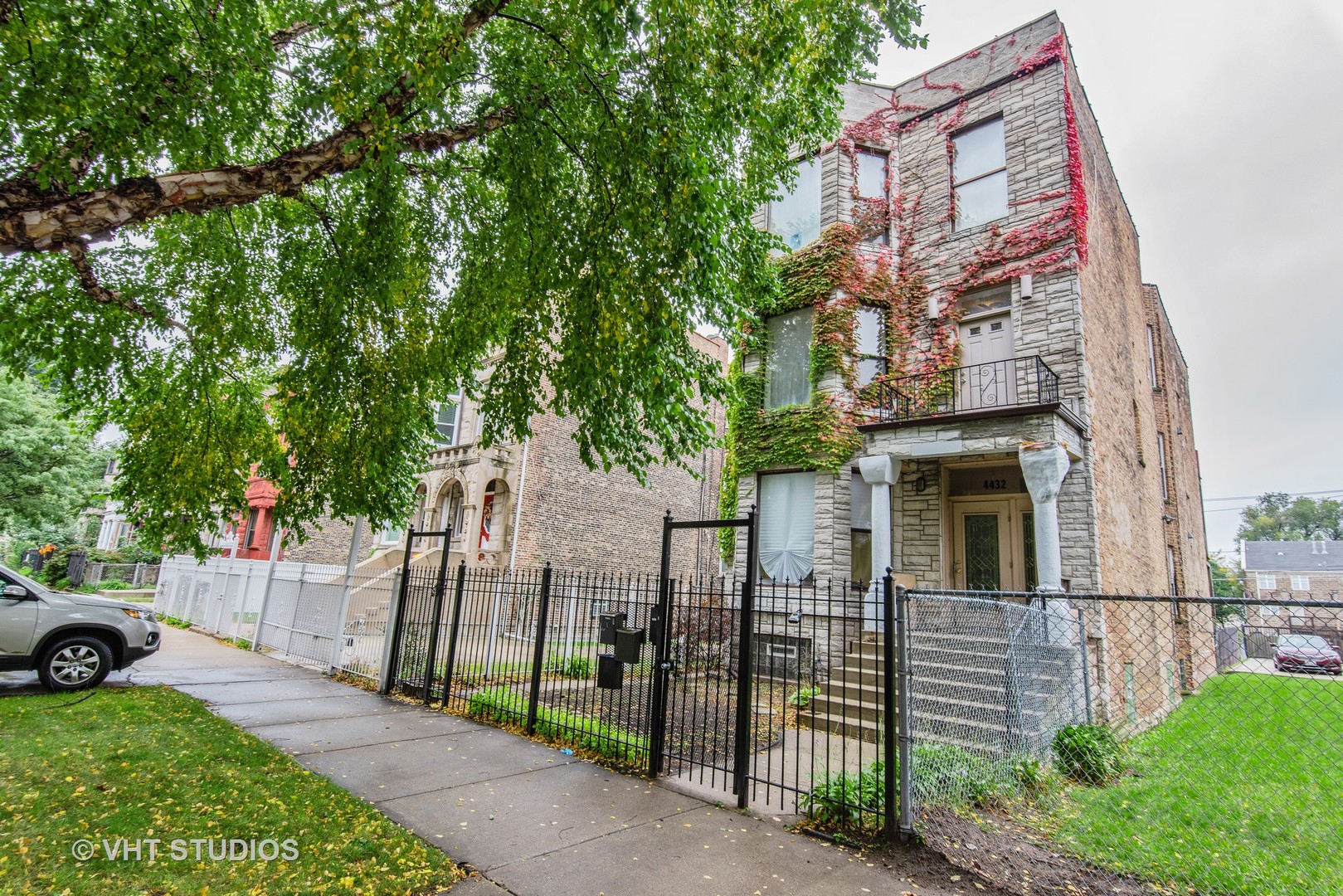 4432 S Prairie Ave #2, Chicago, IL 60653 - MLS 10107364 - Coldwell Banker