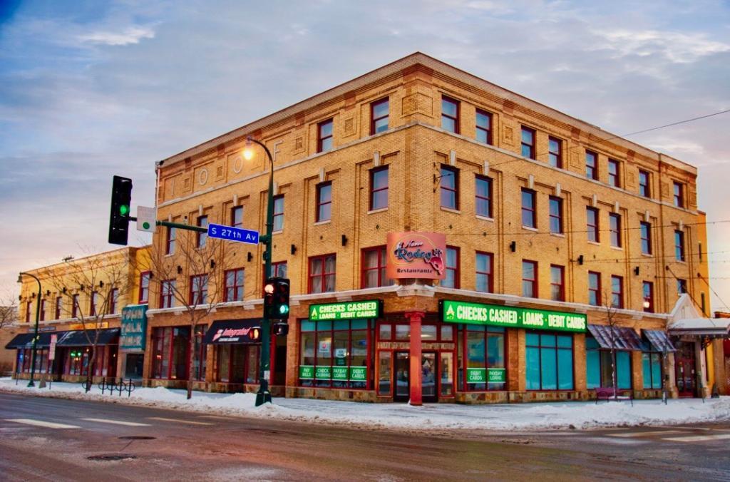 2709 E Lake St, Minneapolis, MN 55406 - MLS 5131680 - Coldwell Banker