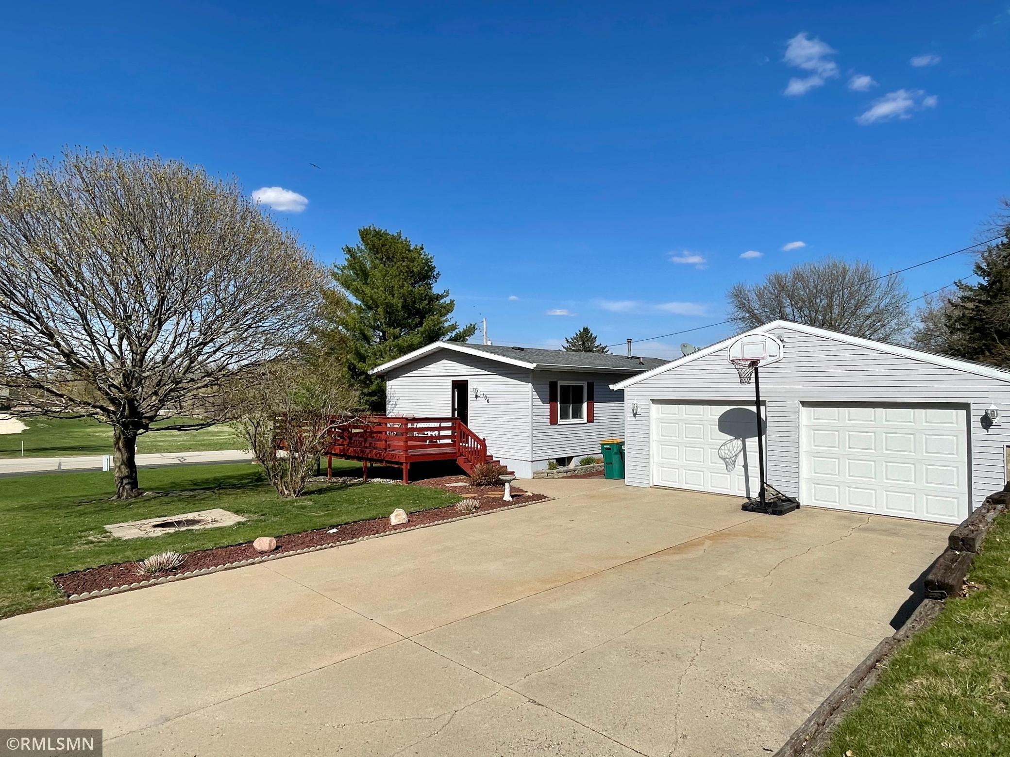 106 S Oak St, Dover, MN 55929 - MLS 5741941 - Coldwell Banker