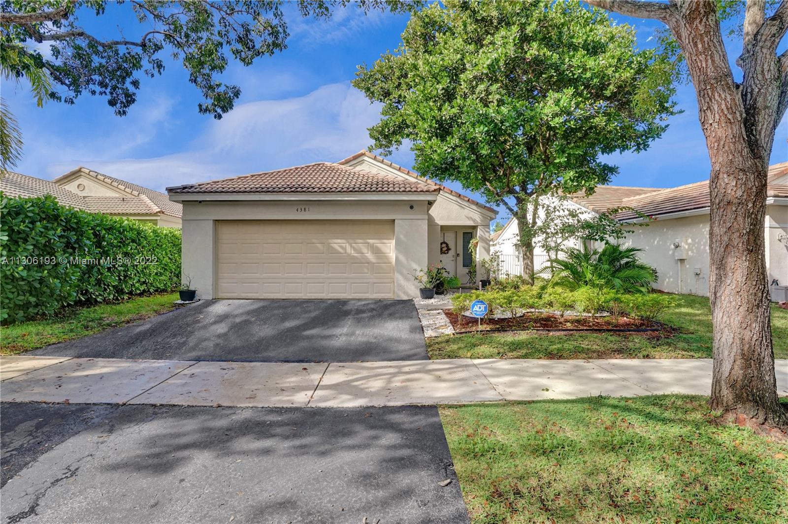 4381 Mahogany Ridge Dr, Weston, FL 33331 - MLS A11306193 - Coldwell Banker