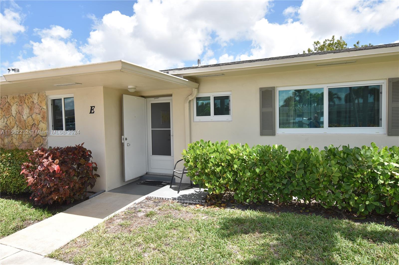 2765 Emory Dr E #E, West Palm Beach, FL 33415 - MLS A11582212 ...
