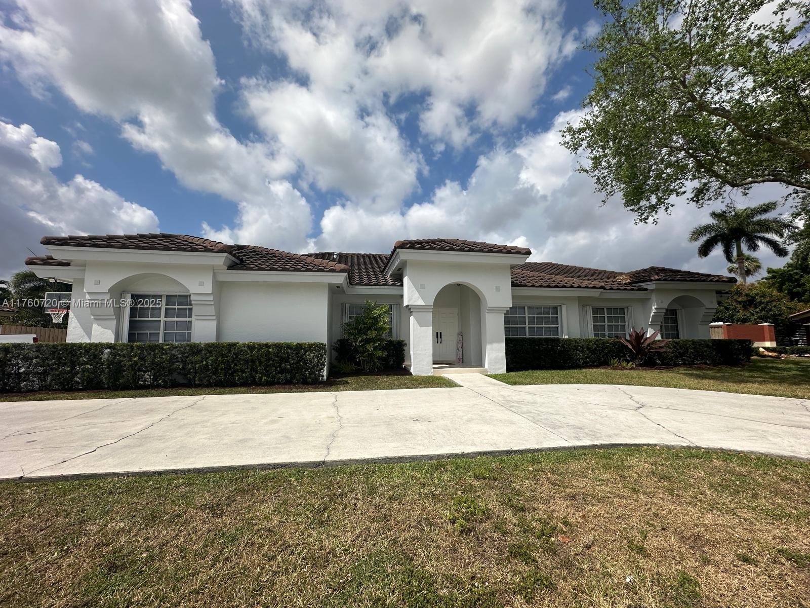 15690 SW 153rd Ct, Miami, FL 33187 - MLS A11760720 - Coldwell Banker