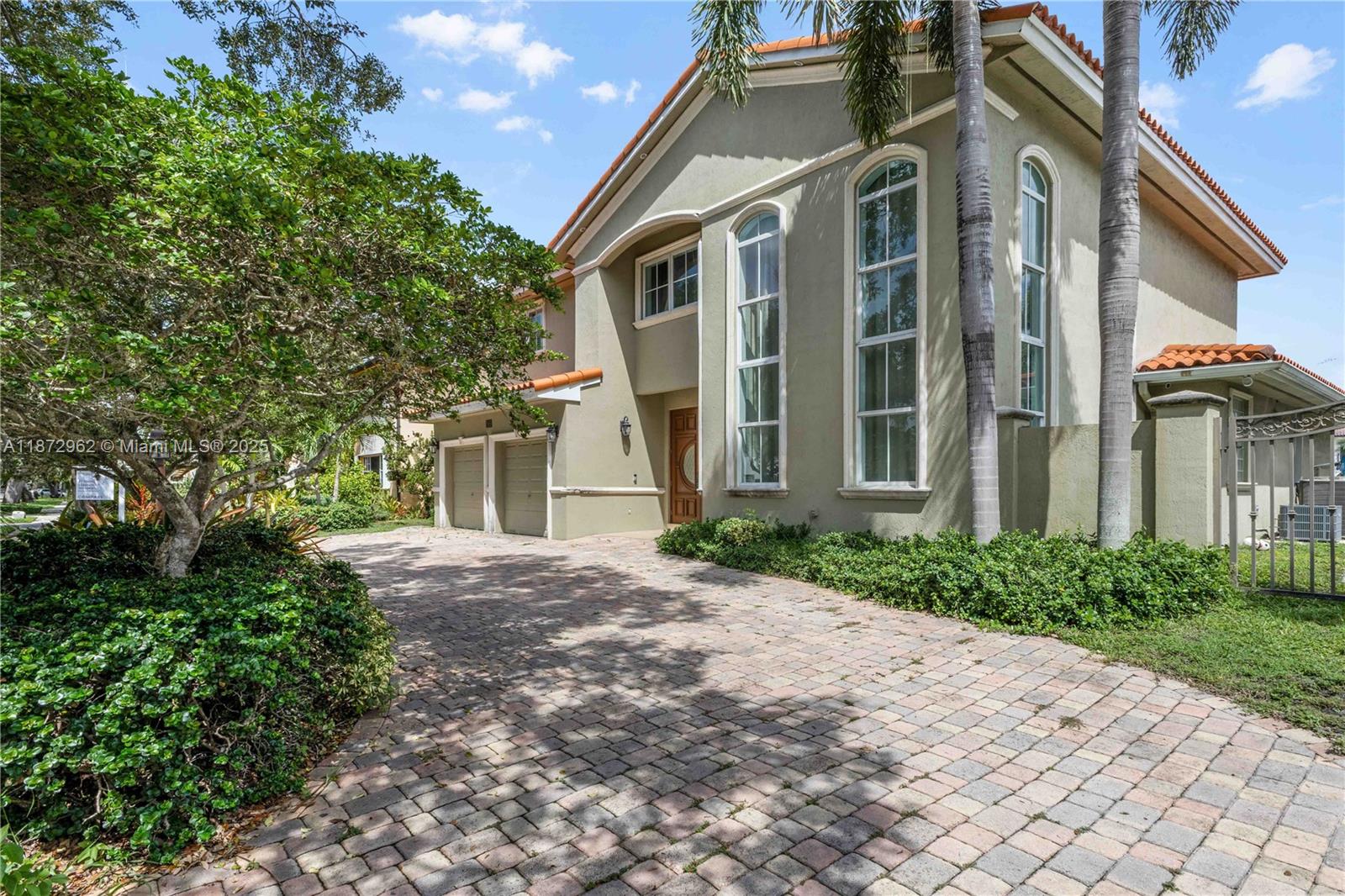 7965 NW 162nd St, Miami Lakes, FL 33016 - MLS A11872962 - Coldwell Banker