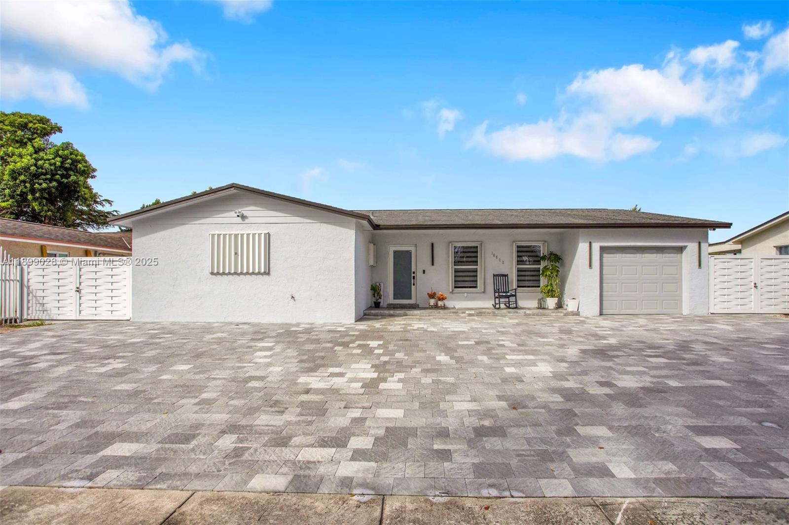 16922 SW 107th Pl, Miami, FL 33157 - MLS A11899028 - Coldwell Banker