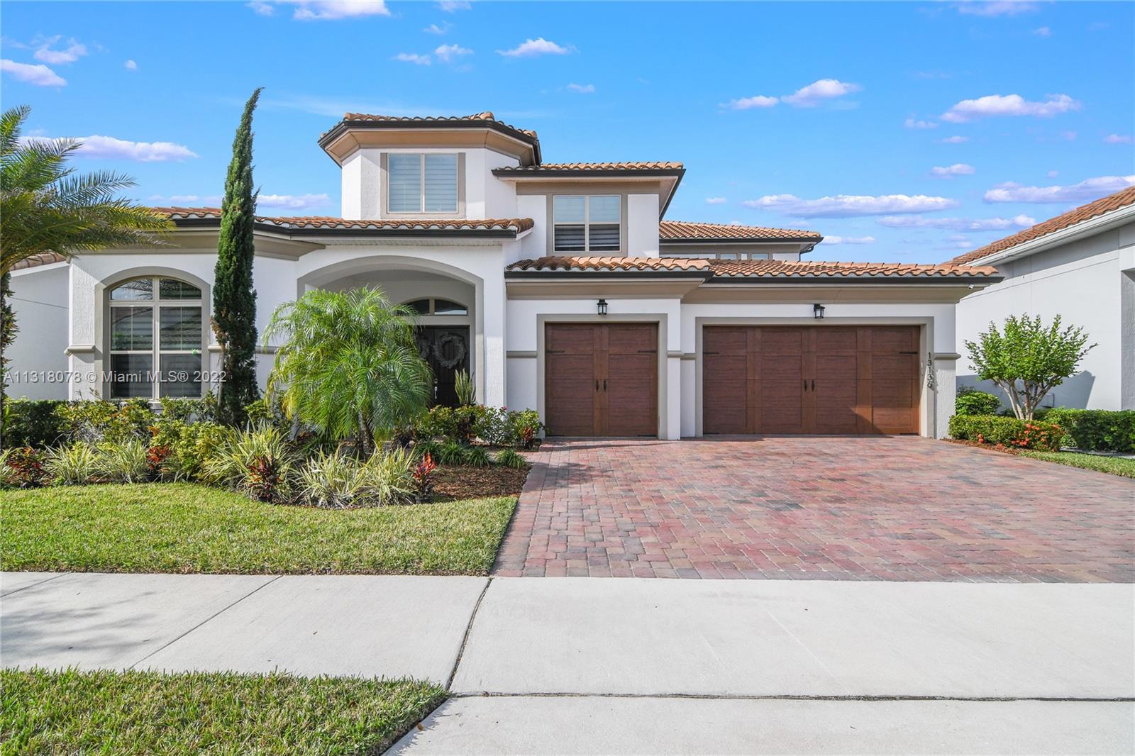 13136 Alderley Dr, Orlando, FL 32832 - MLS A11318078 - Coldwell Banker