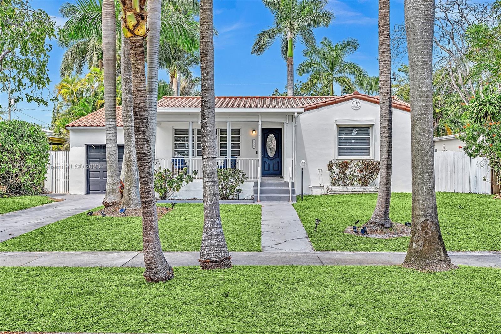 1527 Fletcher St, Hollywood, FL 33020 - MLS A11367488 - Coldwell Banker