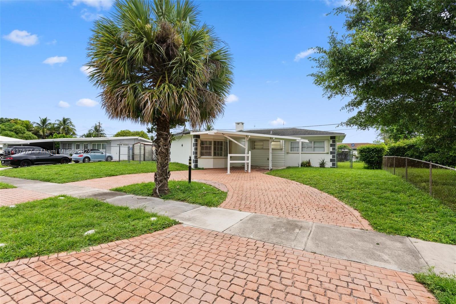 15 NW 192nd St, Miami Gardens, FL 33169 - MLS A11437577 - Coldwell Banker