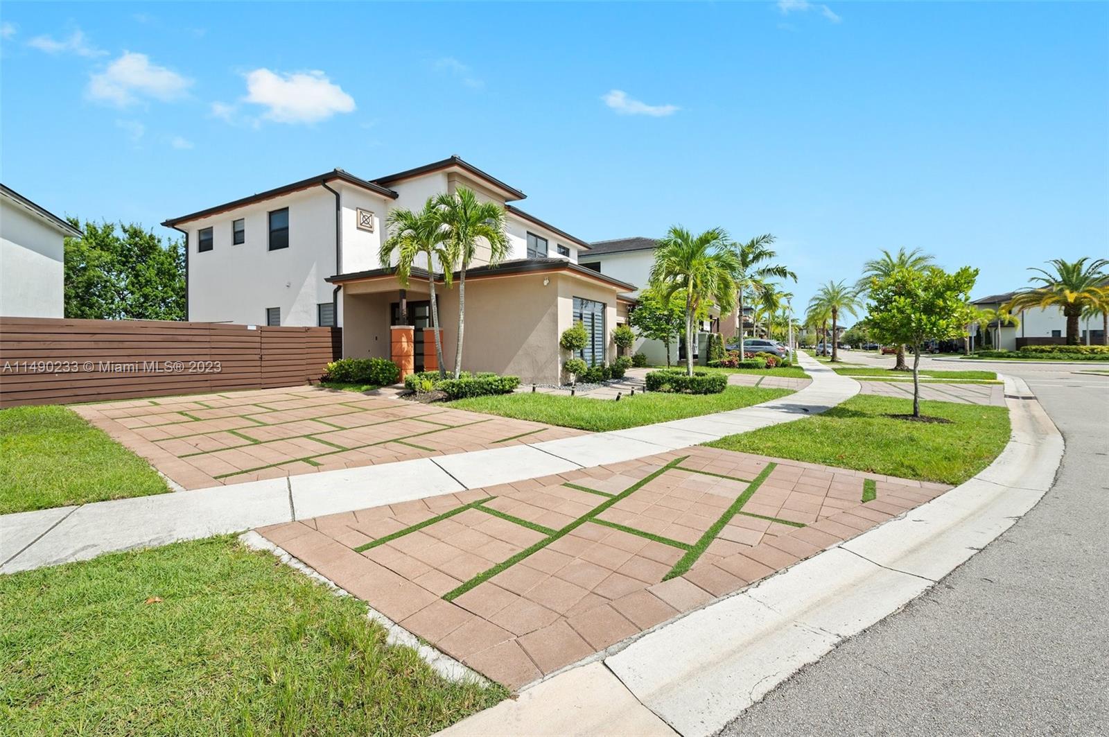 15561 NW 88th Ave, Miami Lakes, FL 33018 - MLS A11490233 - Coldwell Banker