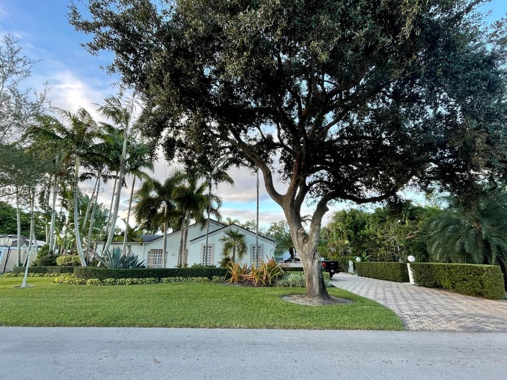 15341 SW 153rd St, Miami, FL 33187 - MLS A11492573 - Coldwell Banker