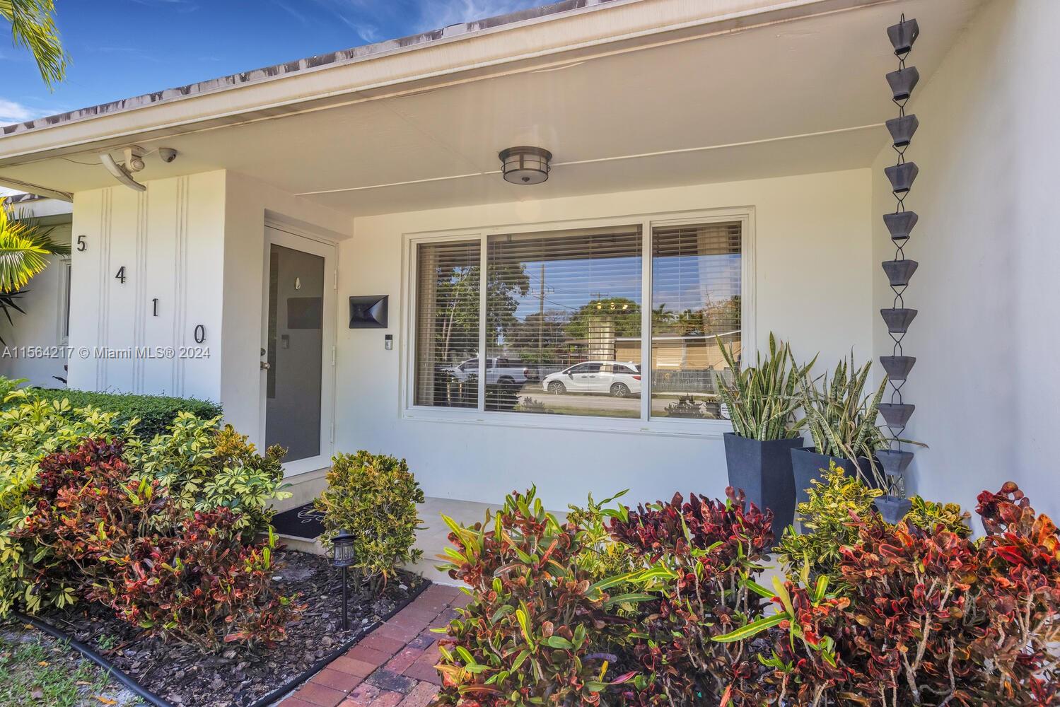 5410 SW 95th Ct, Miami, FL 33165 - MLS A11564217 - Coldwell Banker