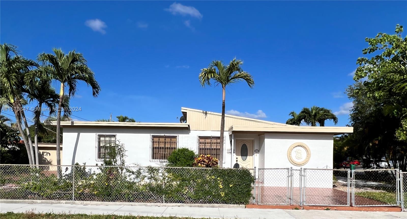 250 SW 68th Ave, Miami, FL 33144 - MLS A11570847 - Coldwell Banker